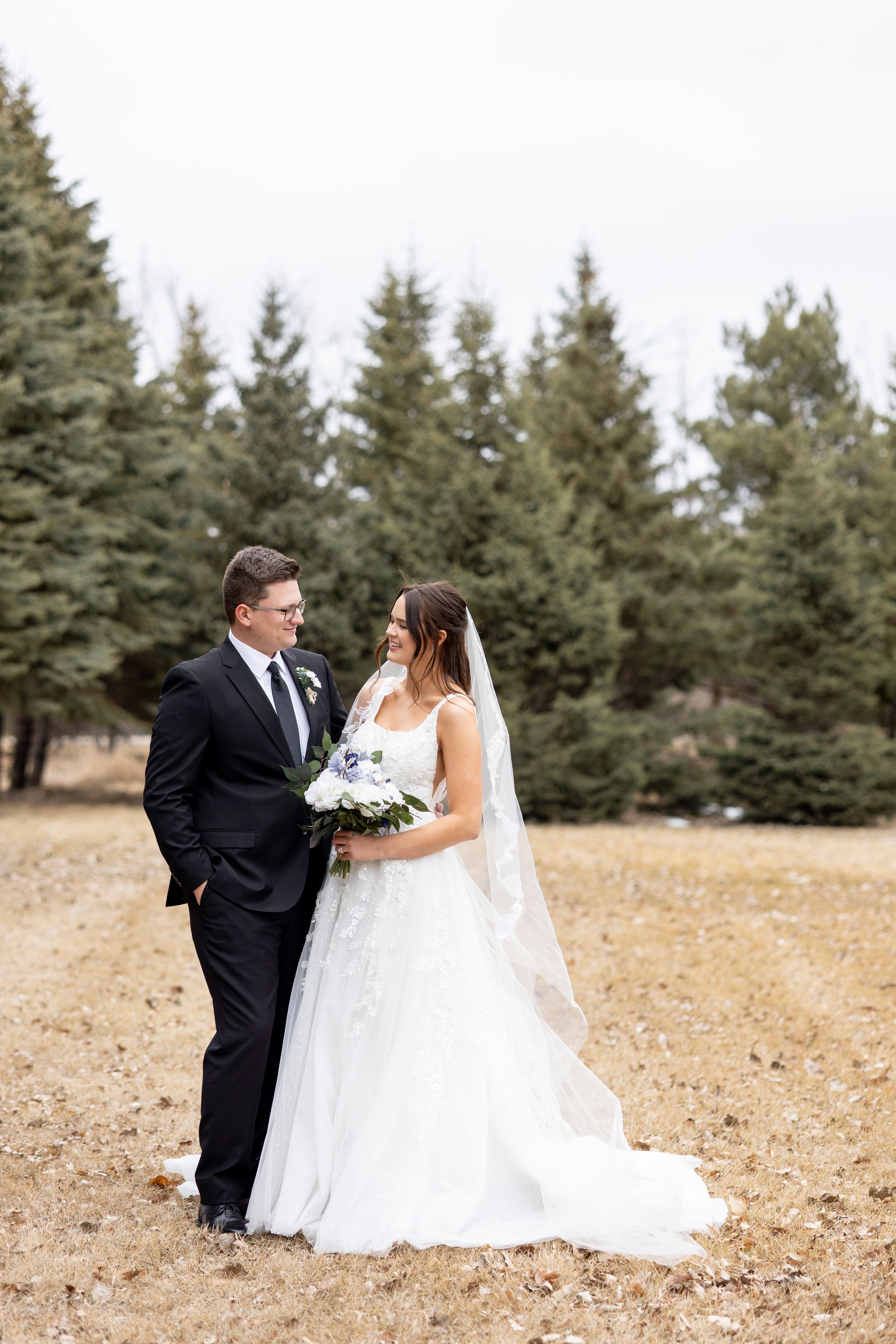 Olivia & Derek - Hillsboro Catholic Wedding Photos - Anna Lemm-Wiegandt ...