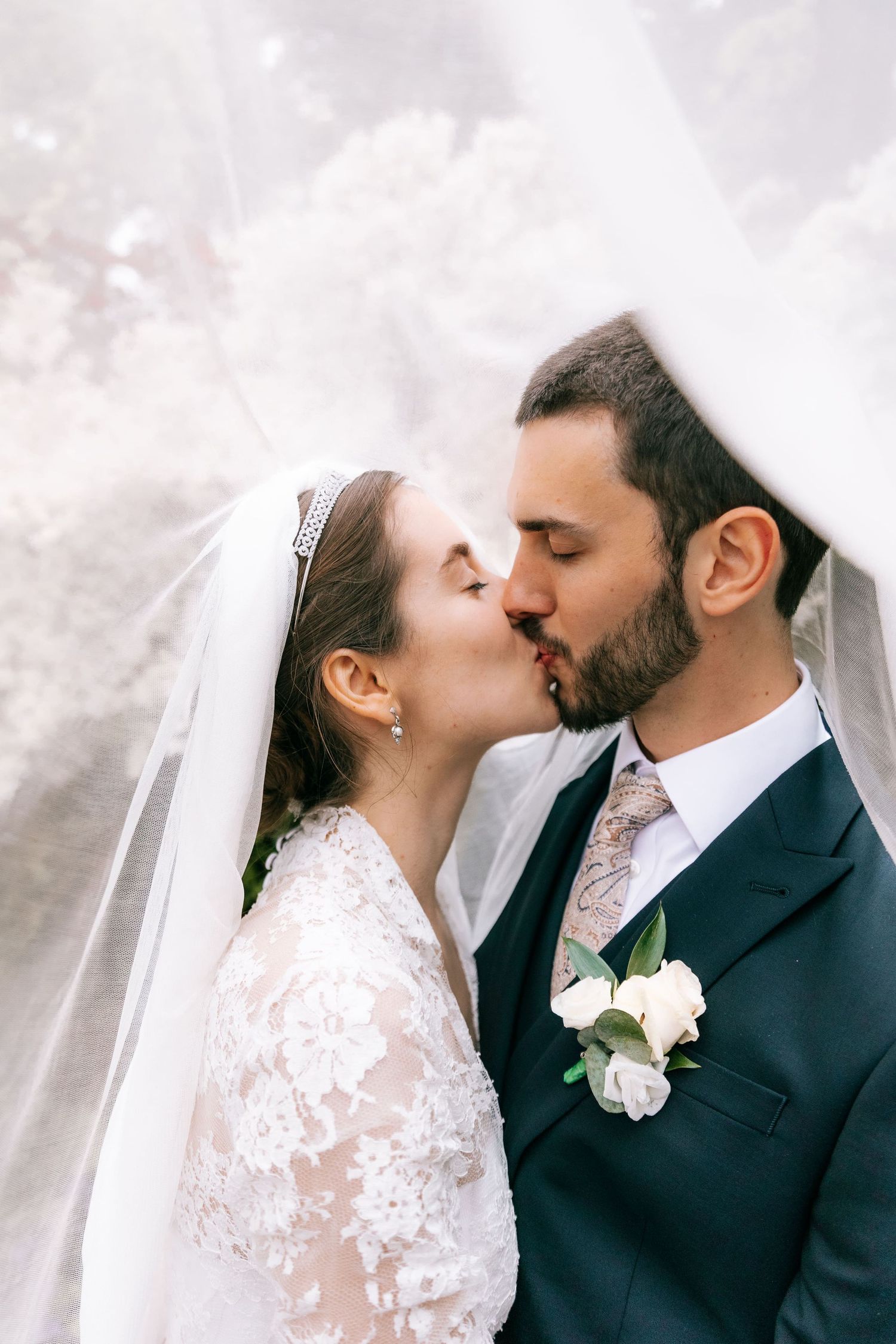 Alissa Honey Captures