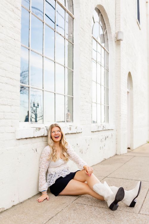 2026 Senior Rep Application - Emily Campbell Photography