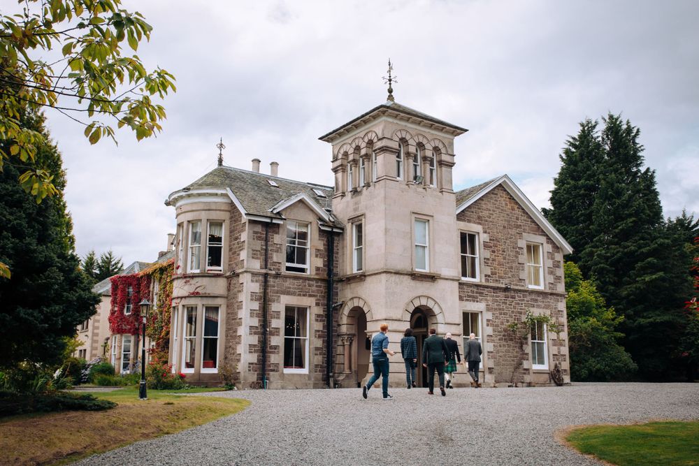 Elegant Loch Ness Country House Hotel Images
