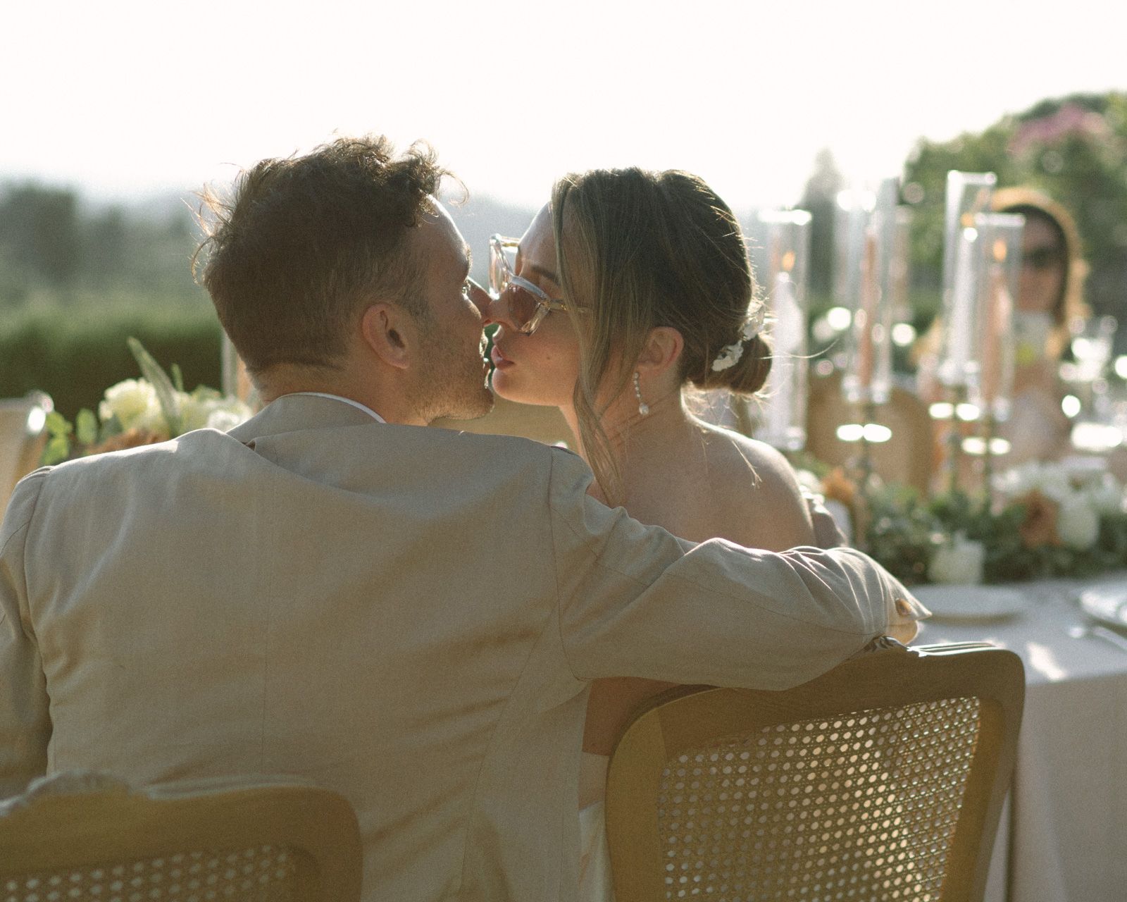 TOZZI STUDIO Photo and Video