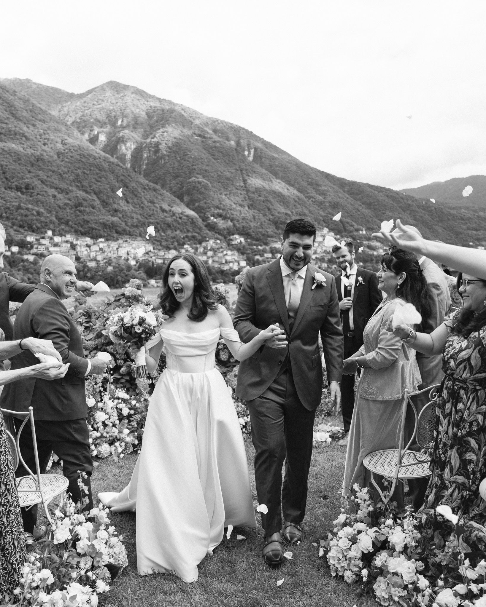 TOZZI STUDIO Photo and Video