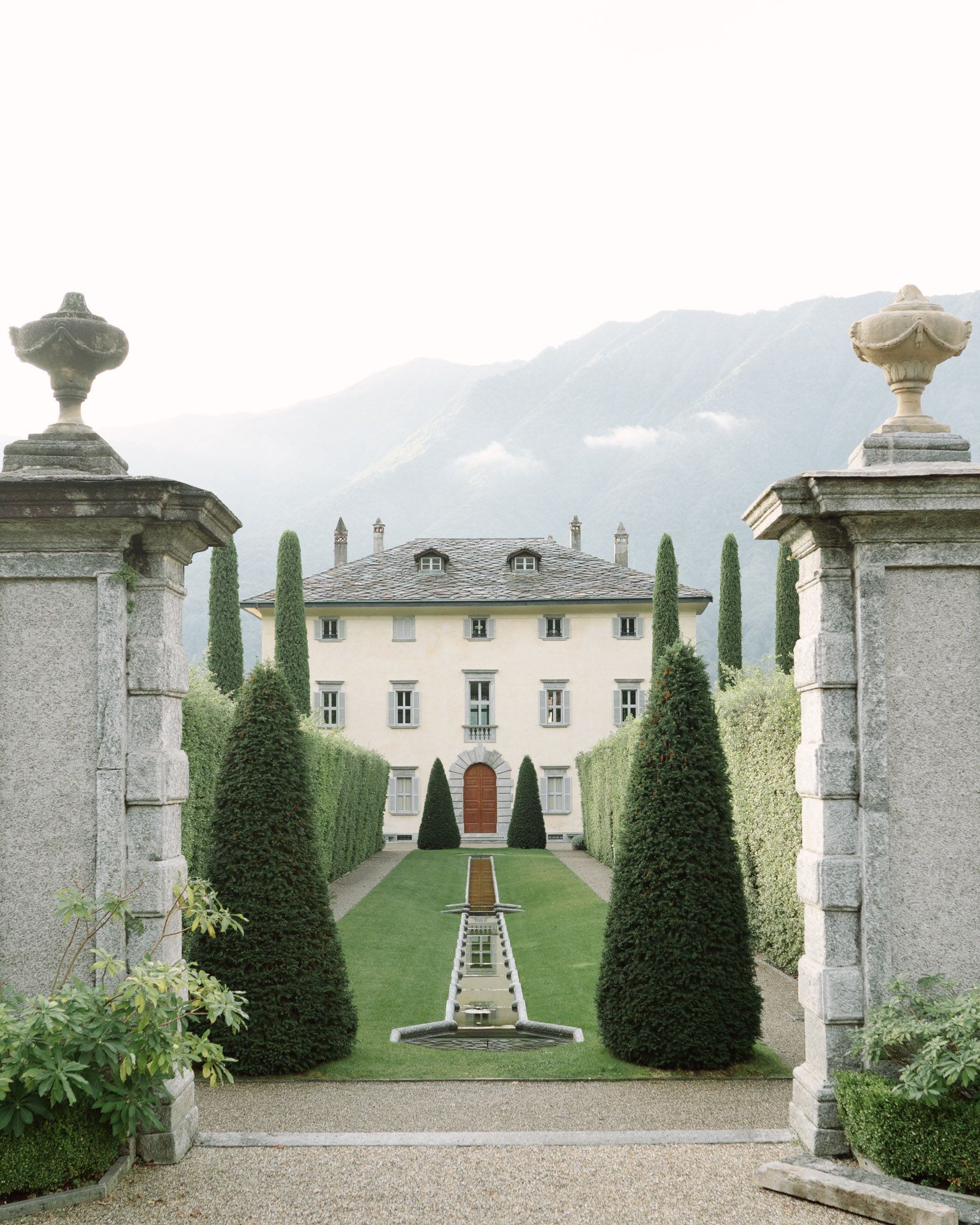 TOZZI STUDIO Photo and Video