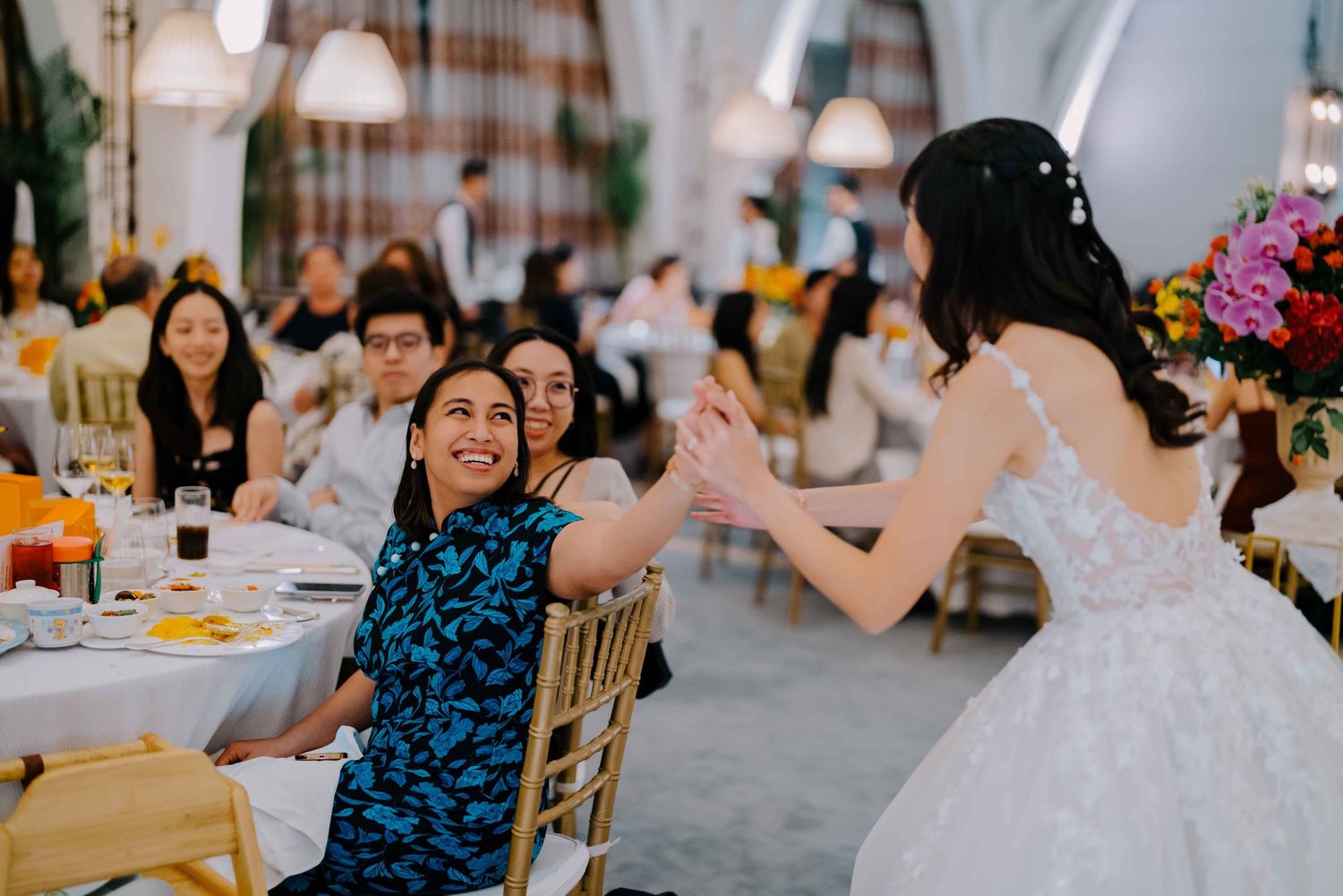An Understatedly Classic Wedding Dinner at the Historic Clifford Pier ...