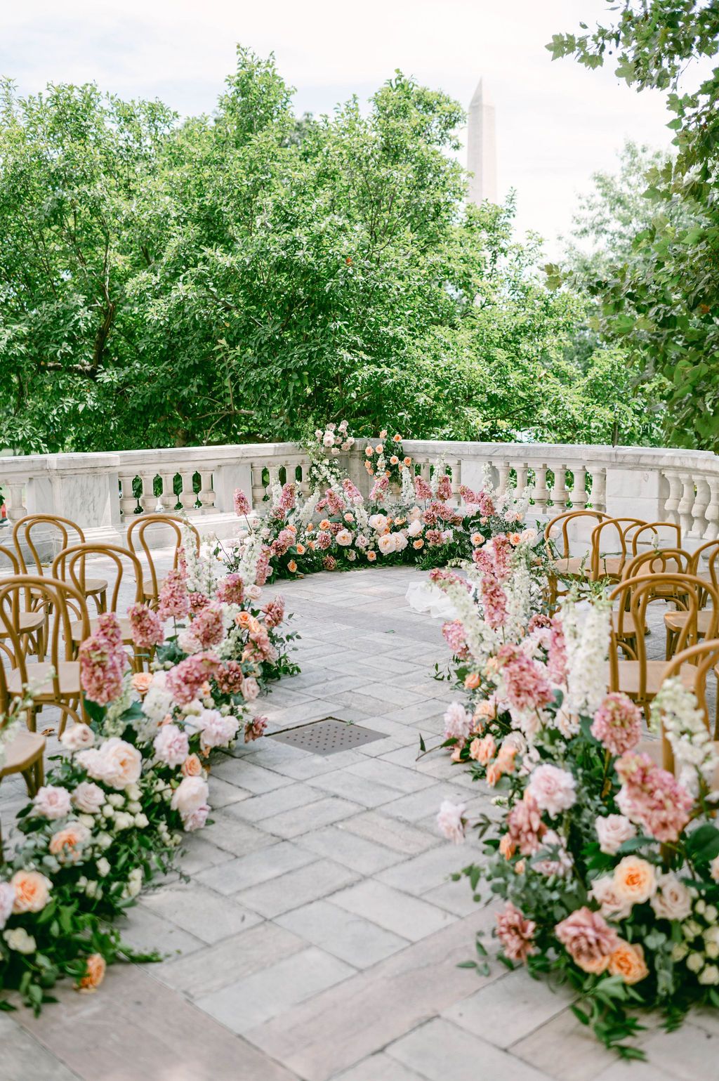 DAR DC Wedding Photography: Monument Grandeur Guide