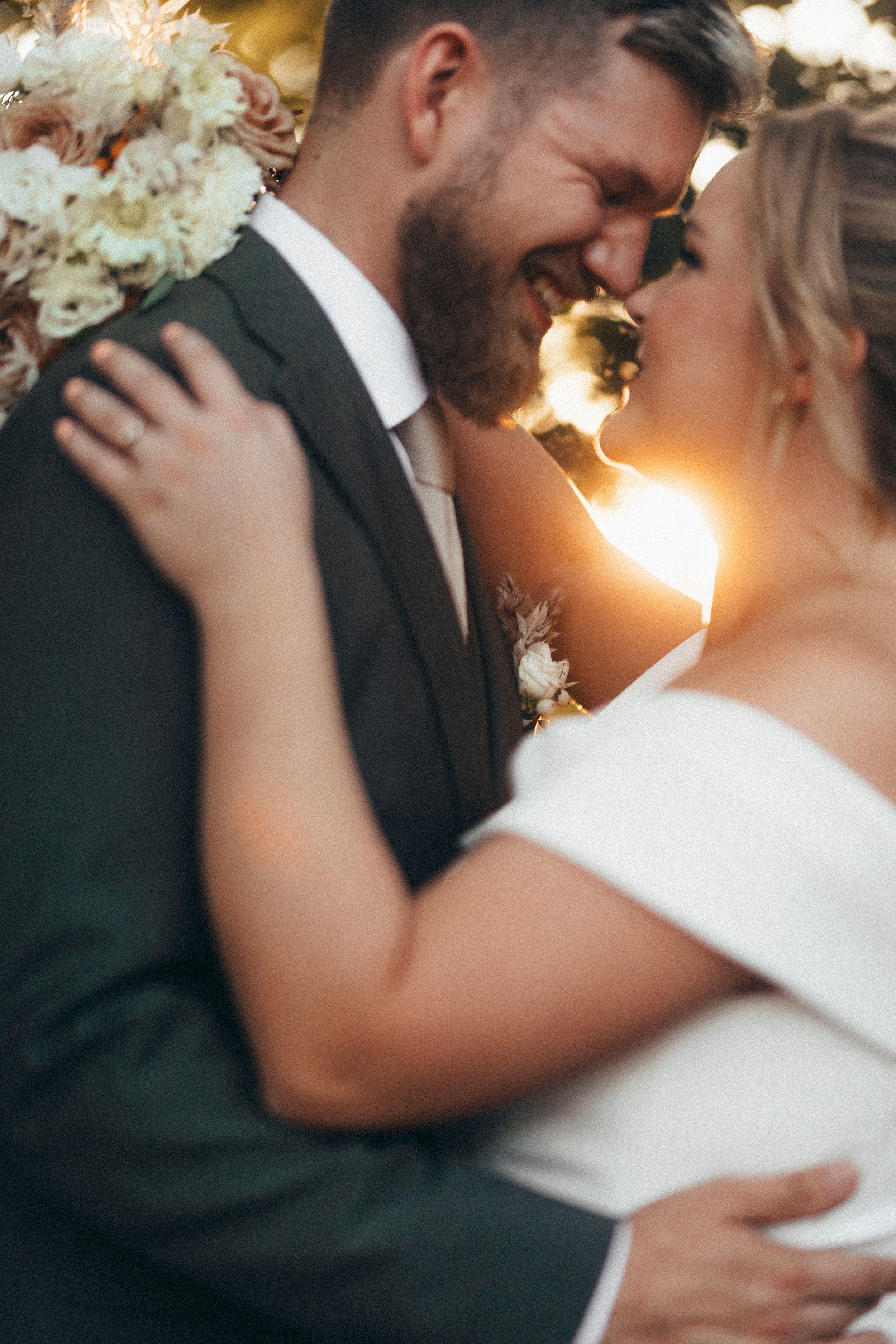 Weddings - Sanni Hirvonen Photography