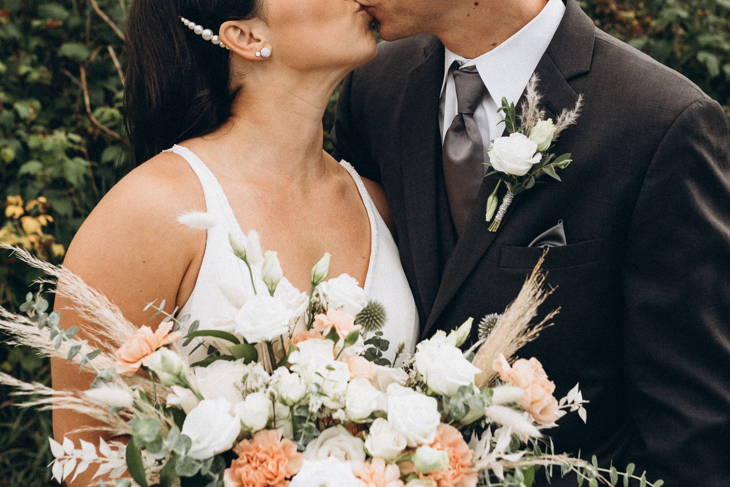 Top 5 Lloydminster Wedding Venues - Lloydminster Wedding and Family Photographer - Rebecca ...