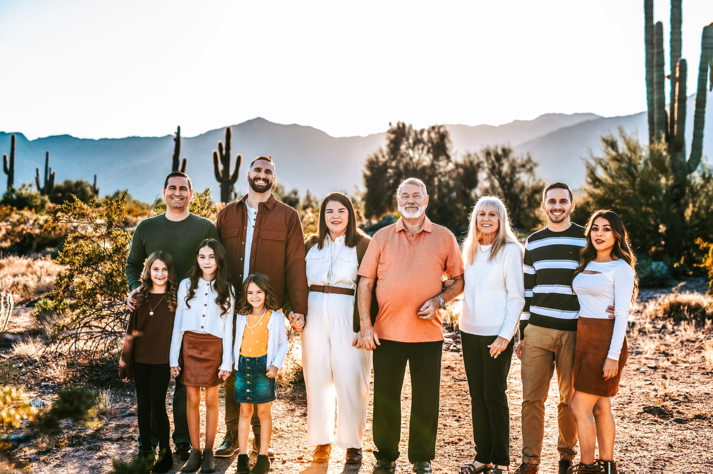 Extended Family Photos: How to plan the best session for your extended ...