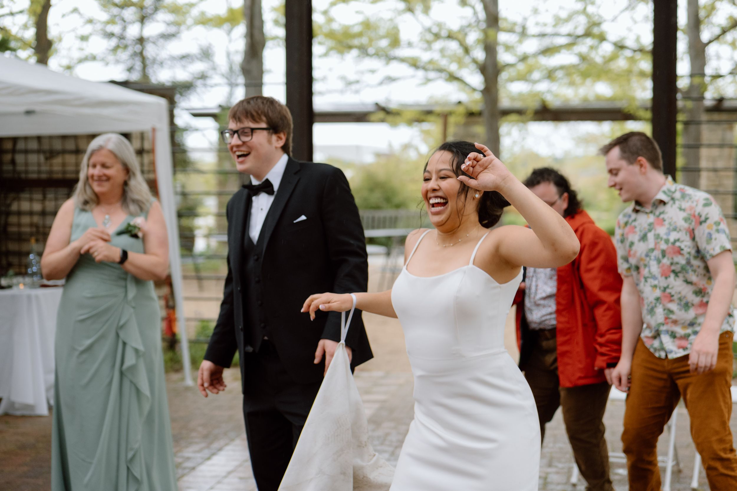 Idaho Botanical Garden Wedding - Sierra & Austin Media