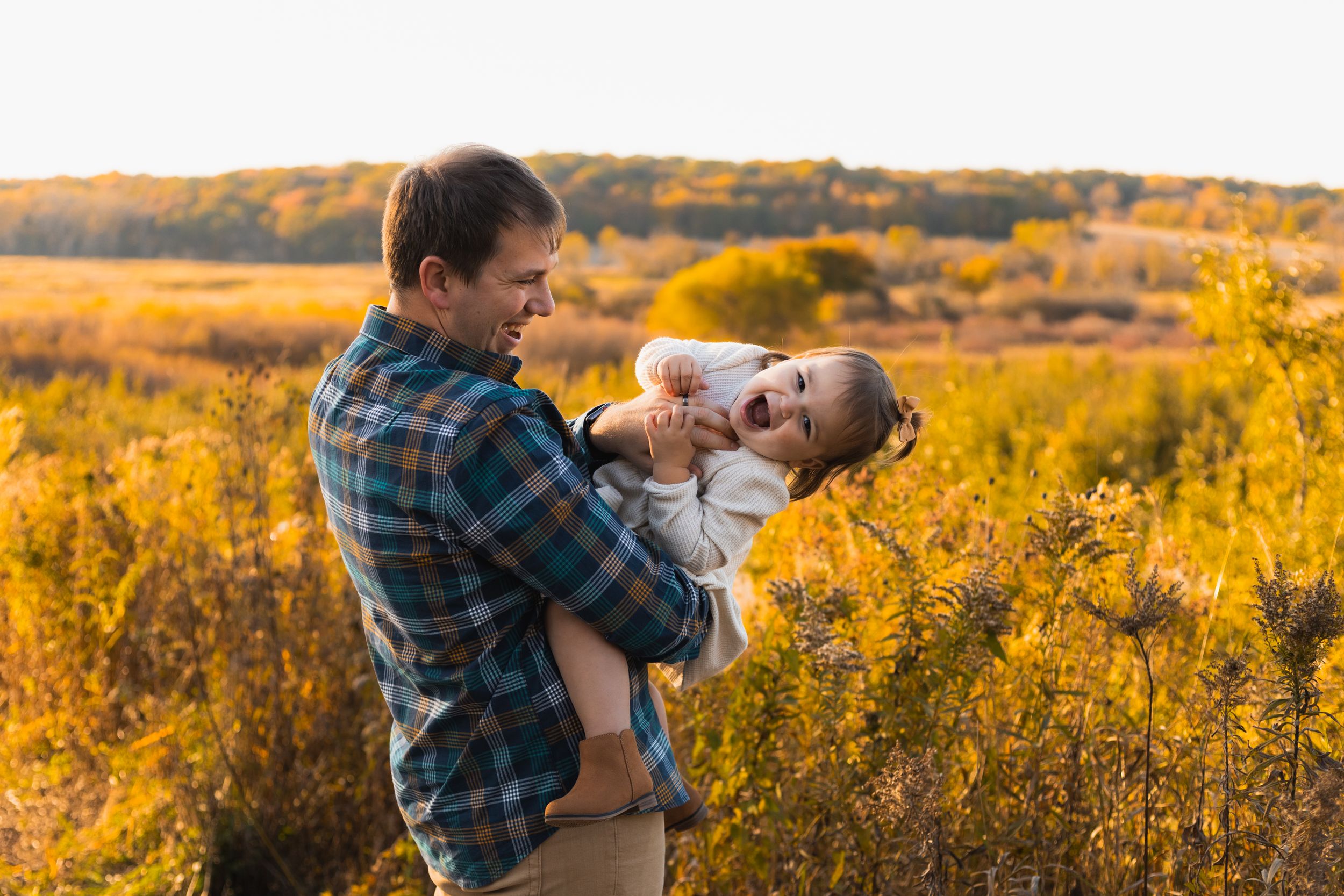 Door Creek Orchard Maternity Session - Little Dragan Photography