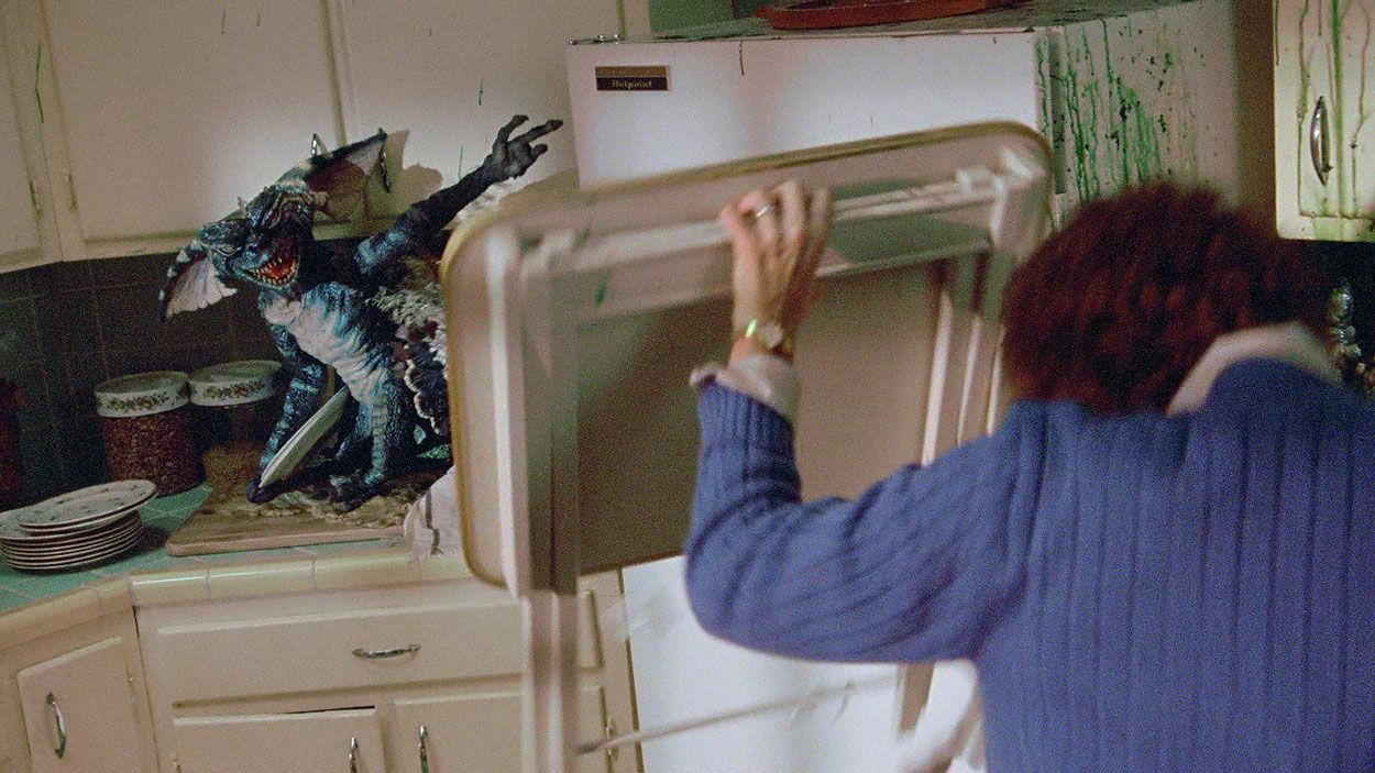 Gremlin in the Microwave - The Gremlins Museum