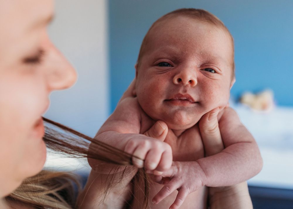 Eyelashes, Rolls, Flakes and Toes: Newborn Details to Make You Swoon ...