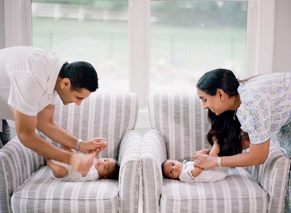TIMELESS TWIN BABY SESSION - Audra Wrisley Photography