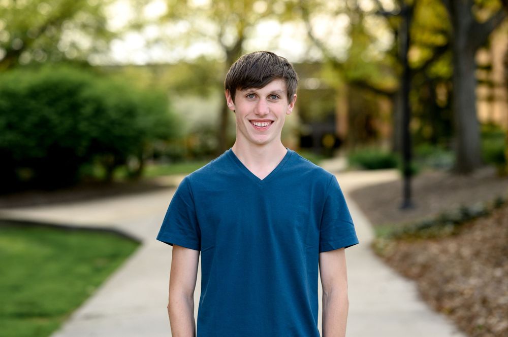Capturing Memories: My Favorite Senior Photo Locations in Downtown ...