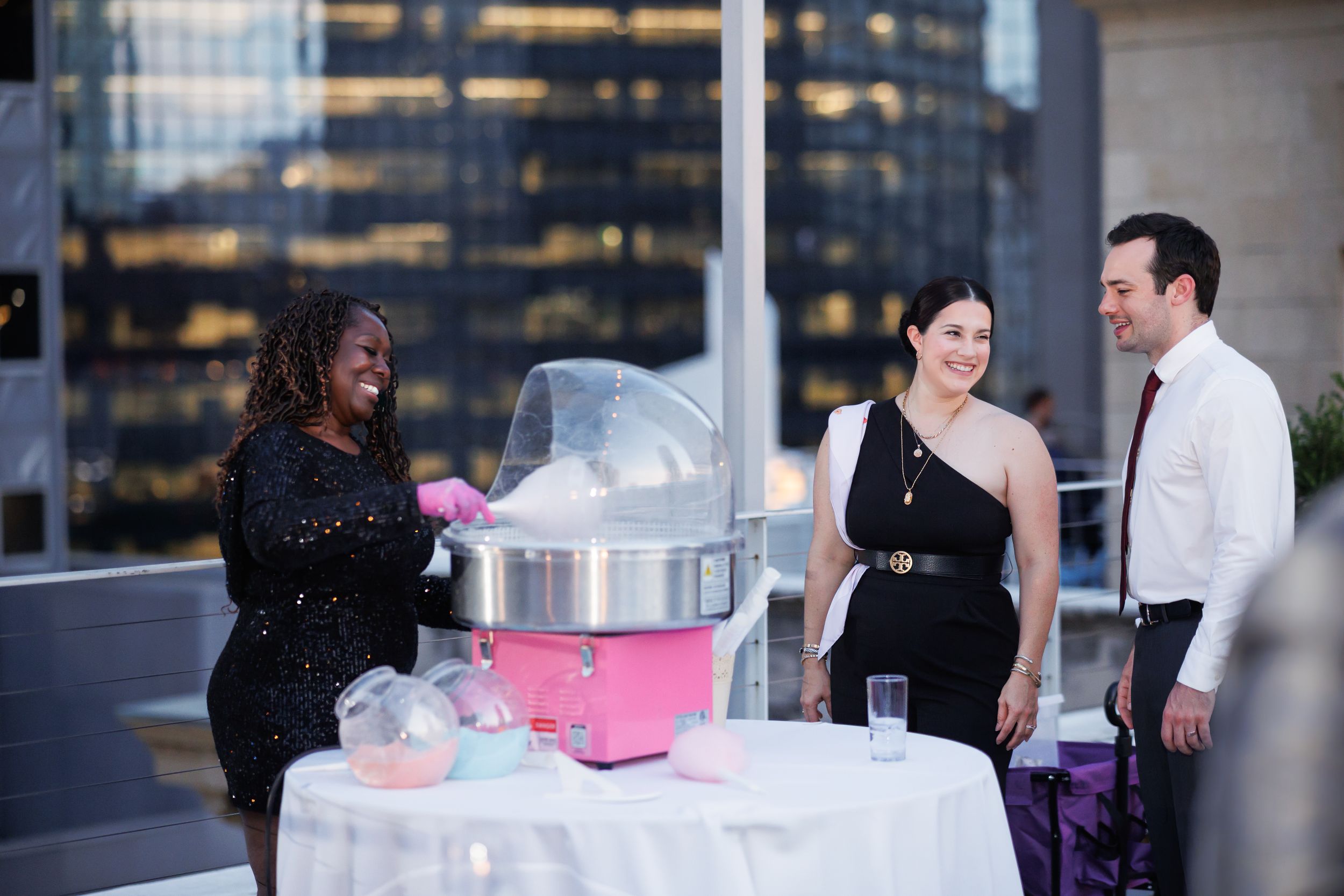 Chelsey & Casey’s Dallas Rooftop Wedding at 400 North Ervay - K ...