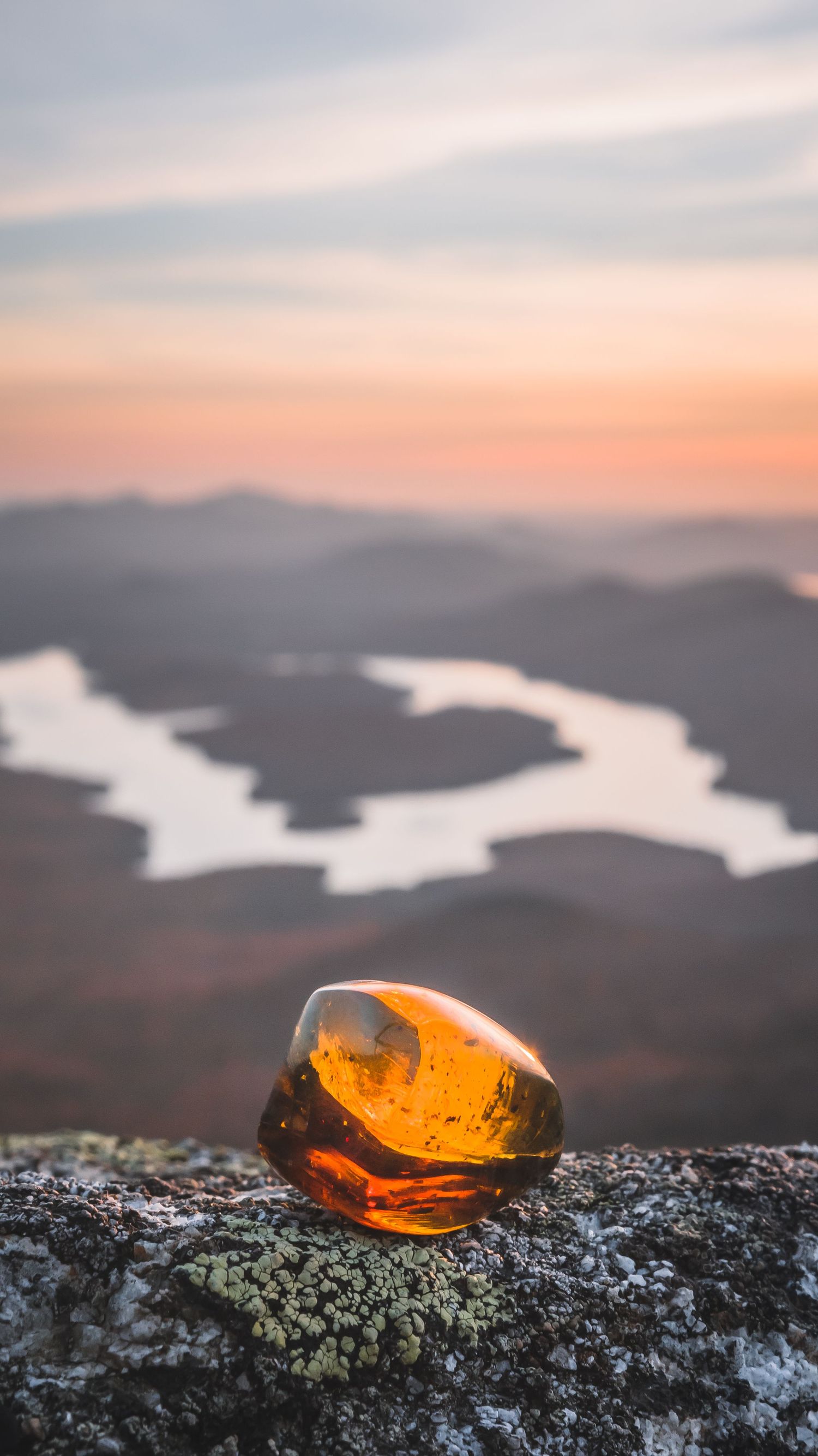 Amber Meaning, Properties, and Benefits - Geology Rocks Pittsburgh