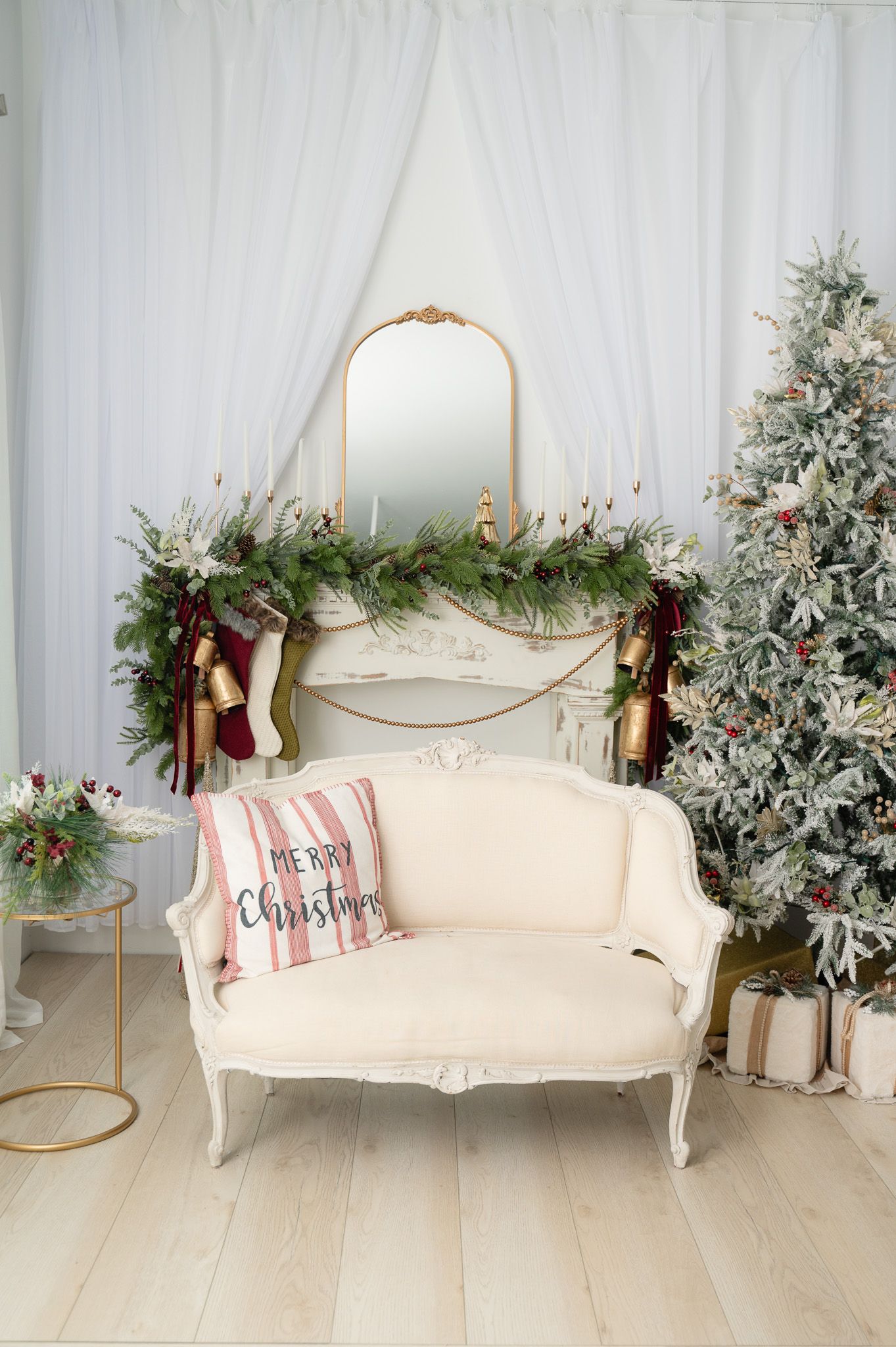 Christmas 2024 Mini Sessions - Laura Pulliam Photography