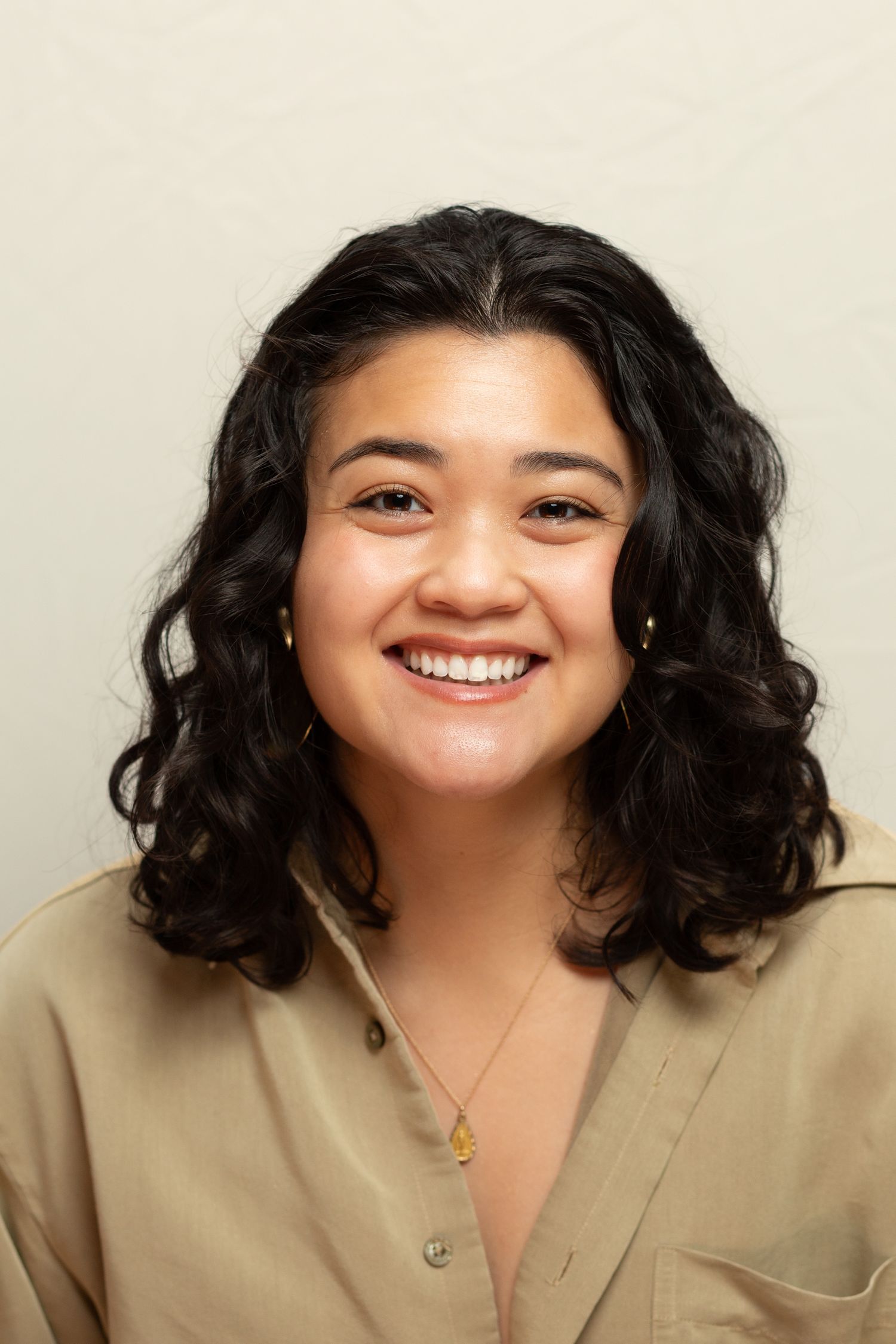 About - April Chisholm Photography