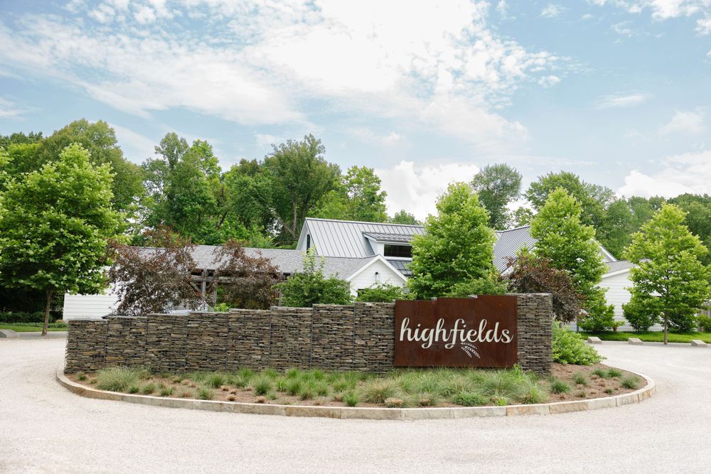 Alexa & JC's Summer Wedding at Highfields Event Center in Hudson, Ohio ...