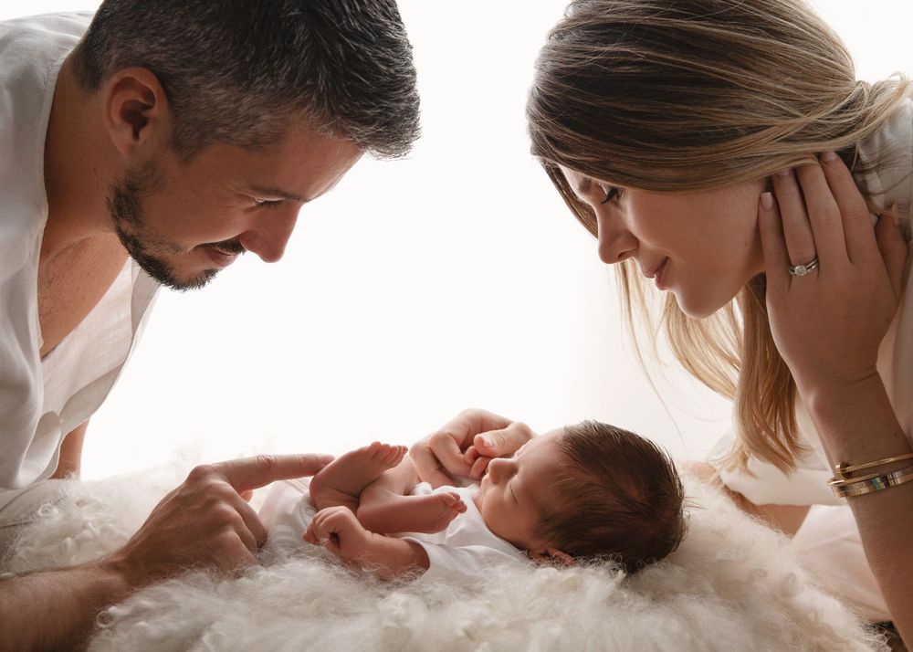 Lullaby Images' In-Home Newborn Photo Shoot Guide - Lullaby Images