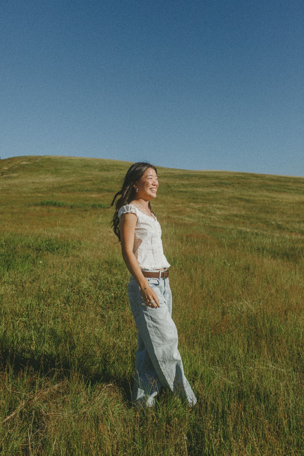 Sun-Kissed & whimsical Senior Portraits in the Hills near Corvallis ...