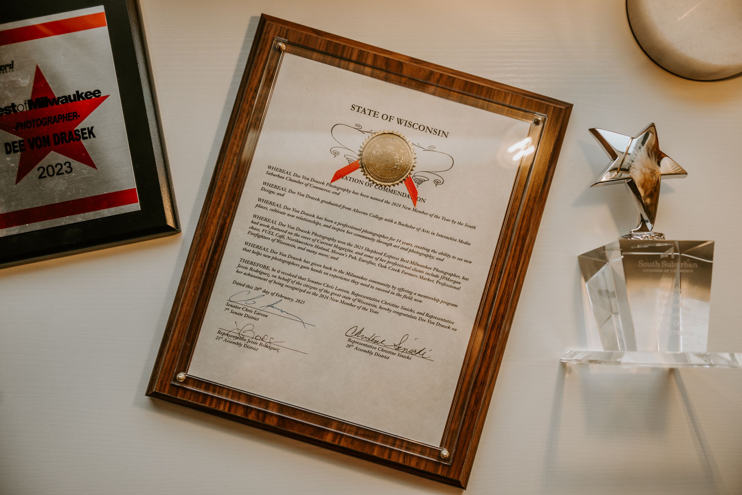 Dee Von Drasek Photography / Milwaukee Wedding Photographer