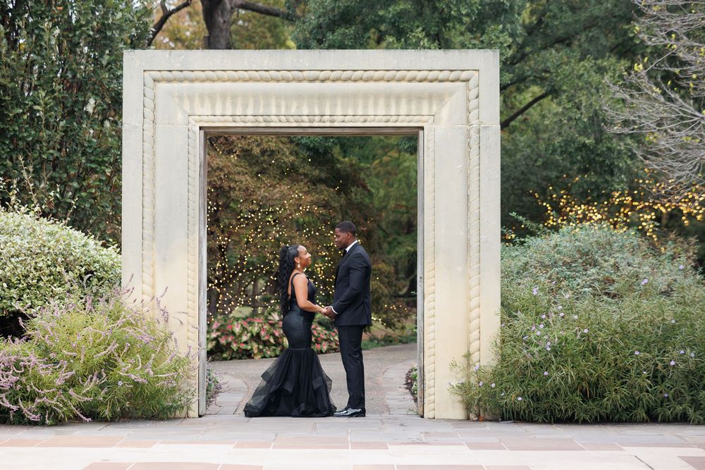 Laurin & Dimitri's Dallas Arboretum Engagement Photos | Elegant Outdoor ...