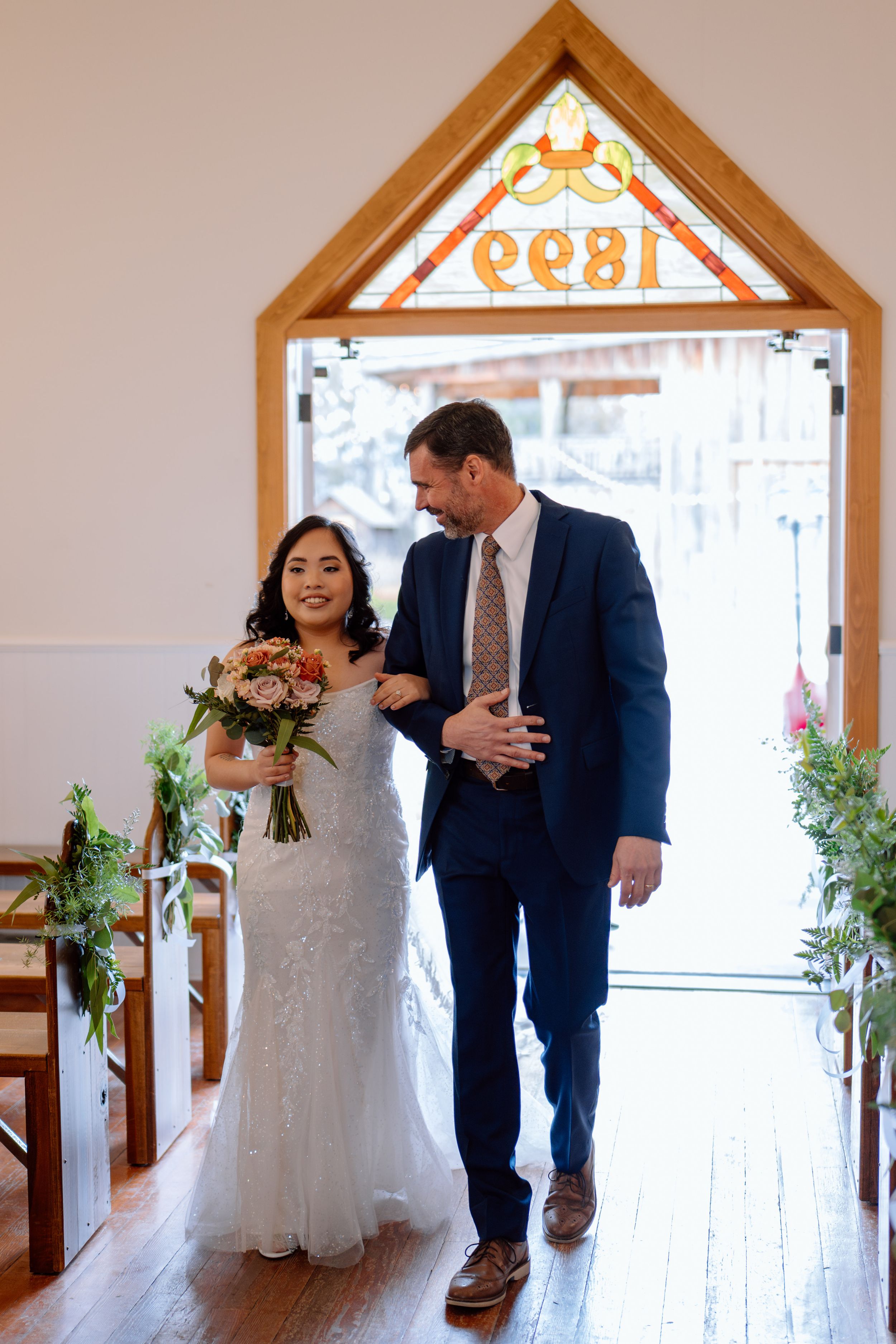 Still Water Hollow: The Nampa, Idaho Wedding Venue That Has it All ...
