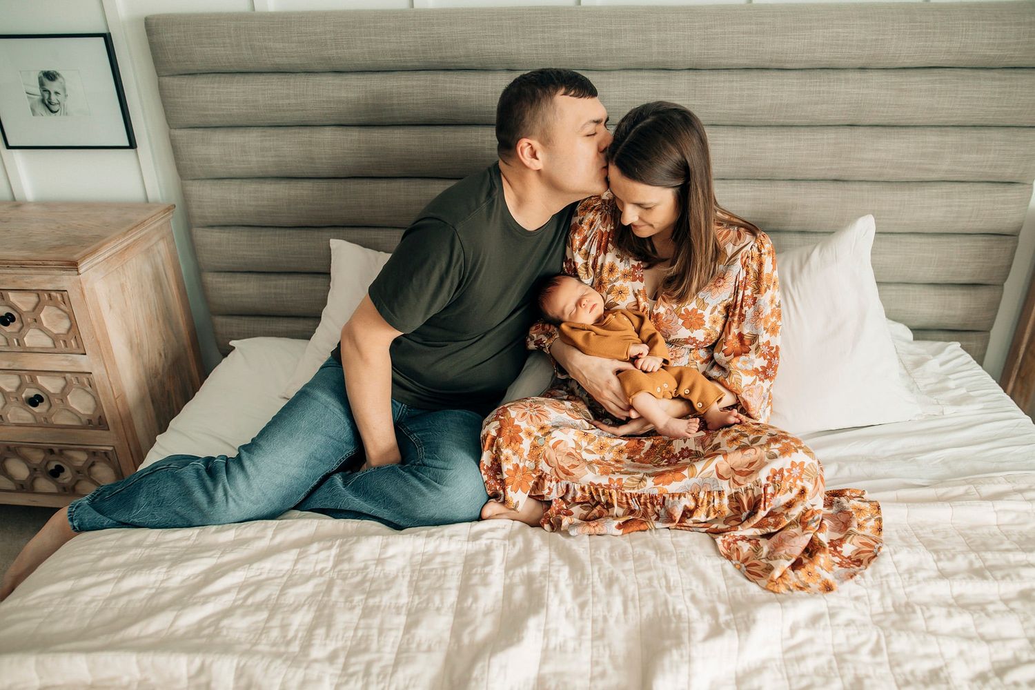 NEWBORN SESSION IN DEXTER, MICHIGAN - Keri Harrison Photography