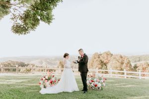 Byron Bay Wedding Venue, Airbnb and Beaches - Luxe Elopements