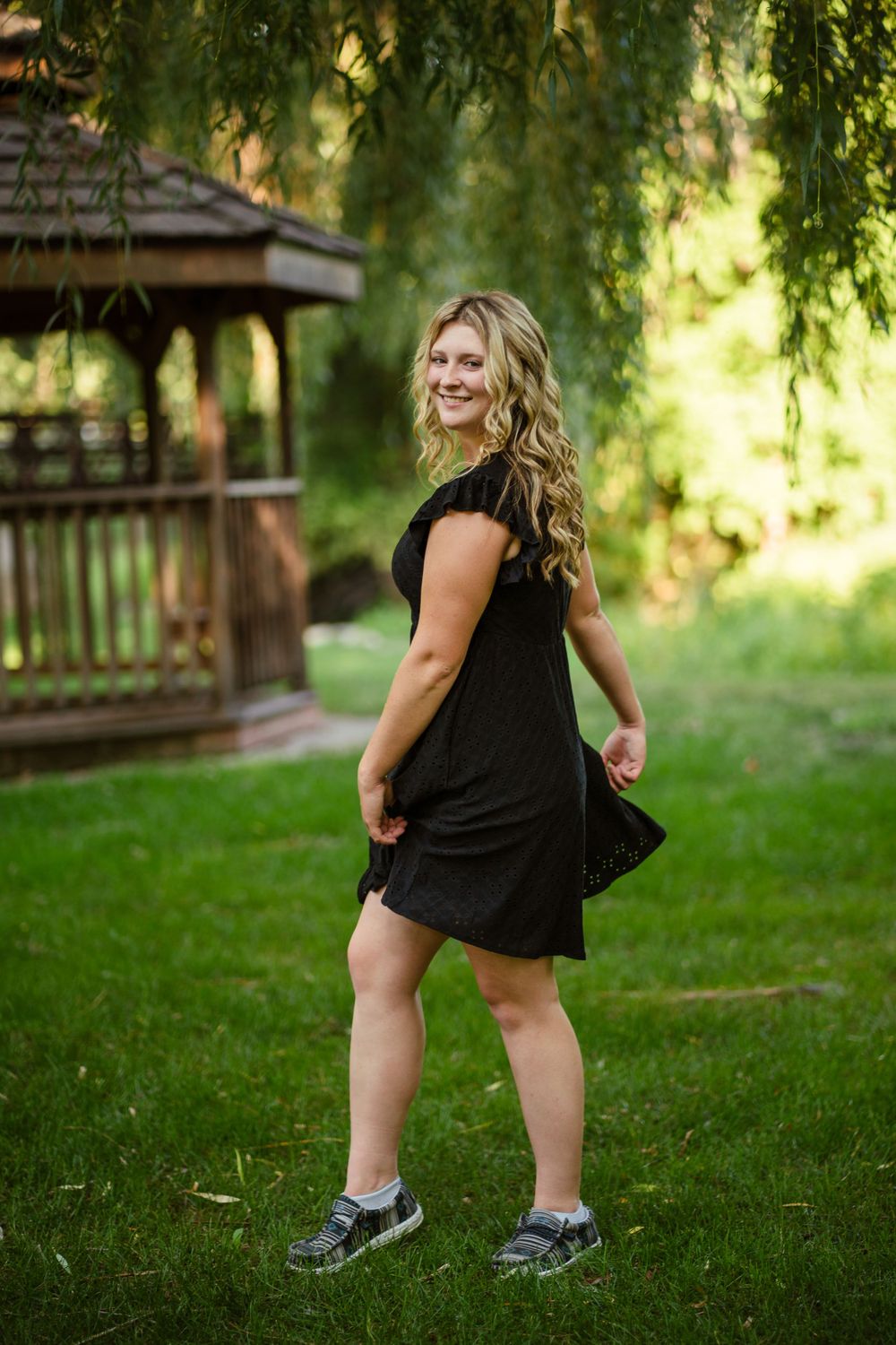 Izzy | Otter Creek Park Senior Session - Gracie Ann Photography