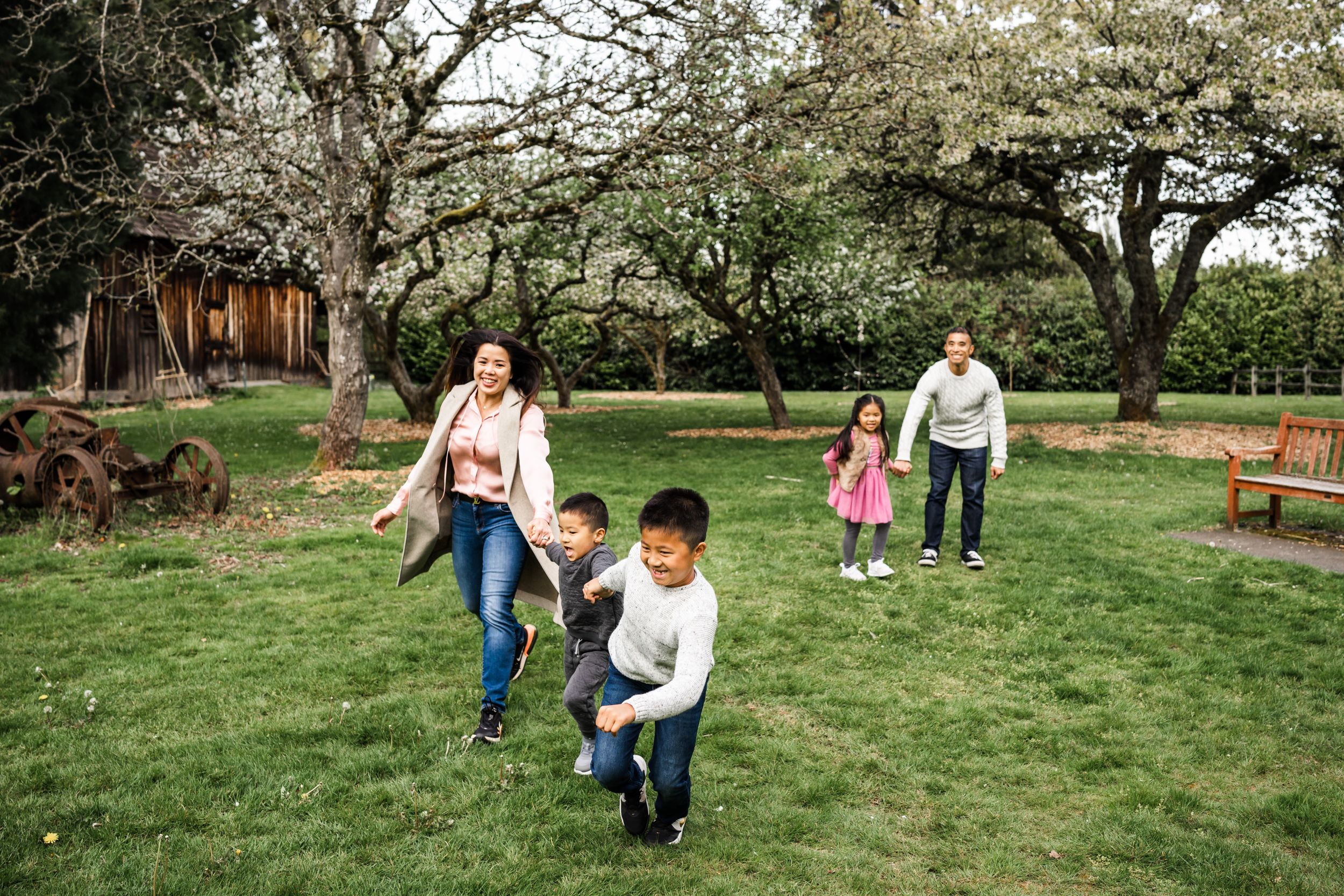 Location guide for spring photos in Seattle - Ling Ling Zheng Photography
