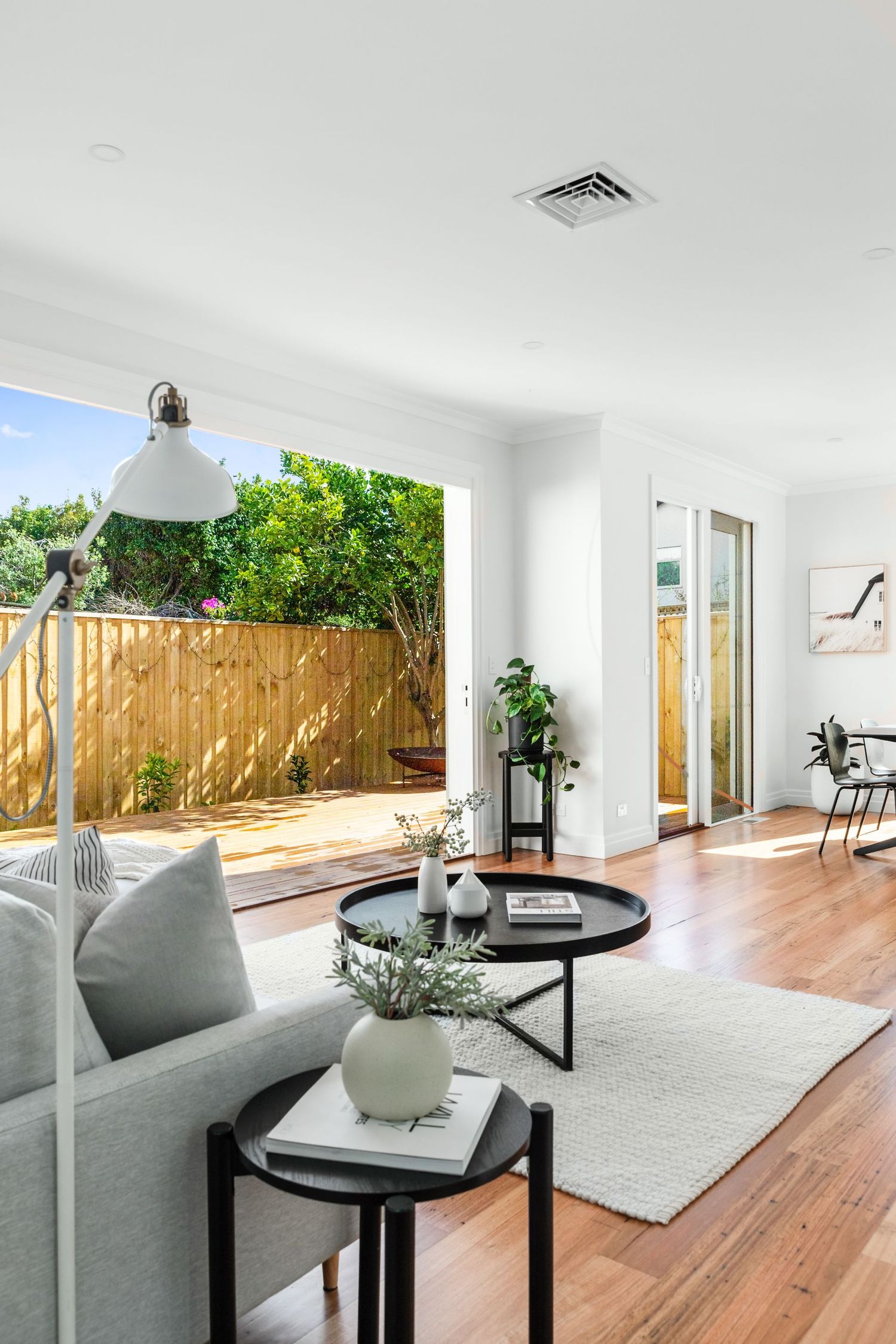 Brighton -Chelsea St - Elements of home