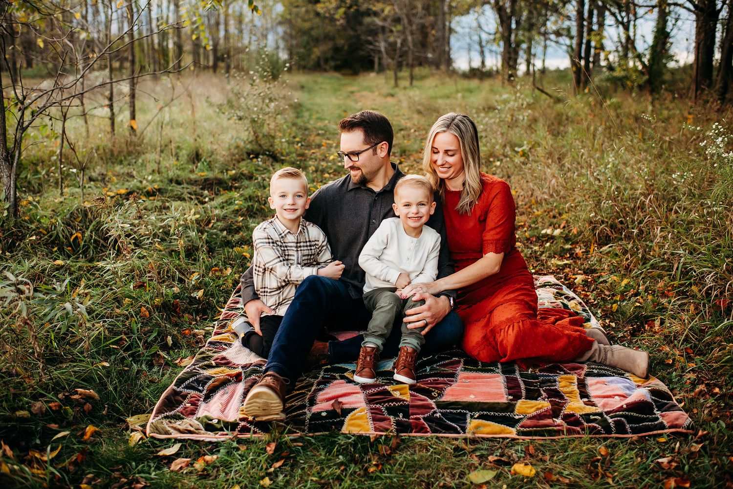 HARTLAND MICHIGAN, FAMILY SESSION - Keri Harrison Photography