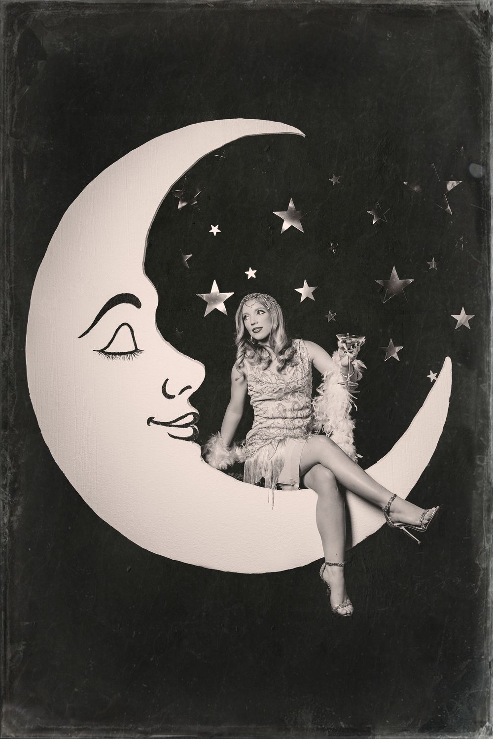 The Paper Moon Project - Wanderlust Boudoir