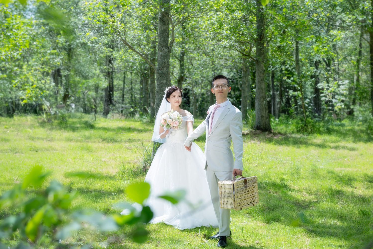 Hamilton gardens pre-wedding photo - Imagine Image Studio