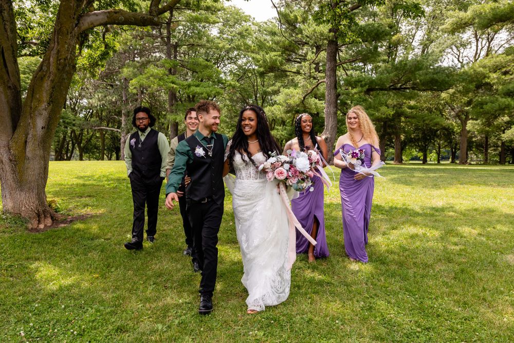 8 Stunning Omaha-Area Garden Wedding Venues - BrightSide Creative