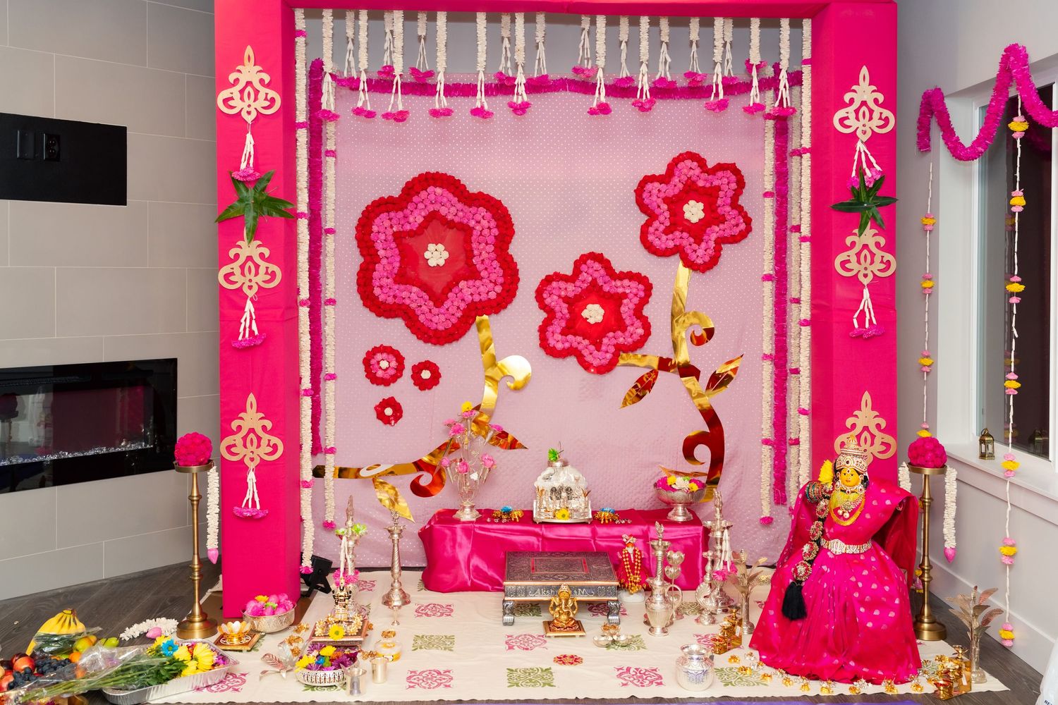 Housewarming - Dot Matrix Creatives