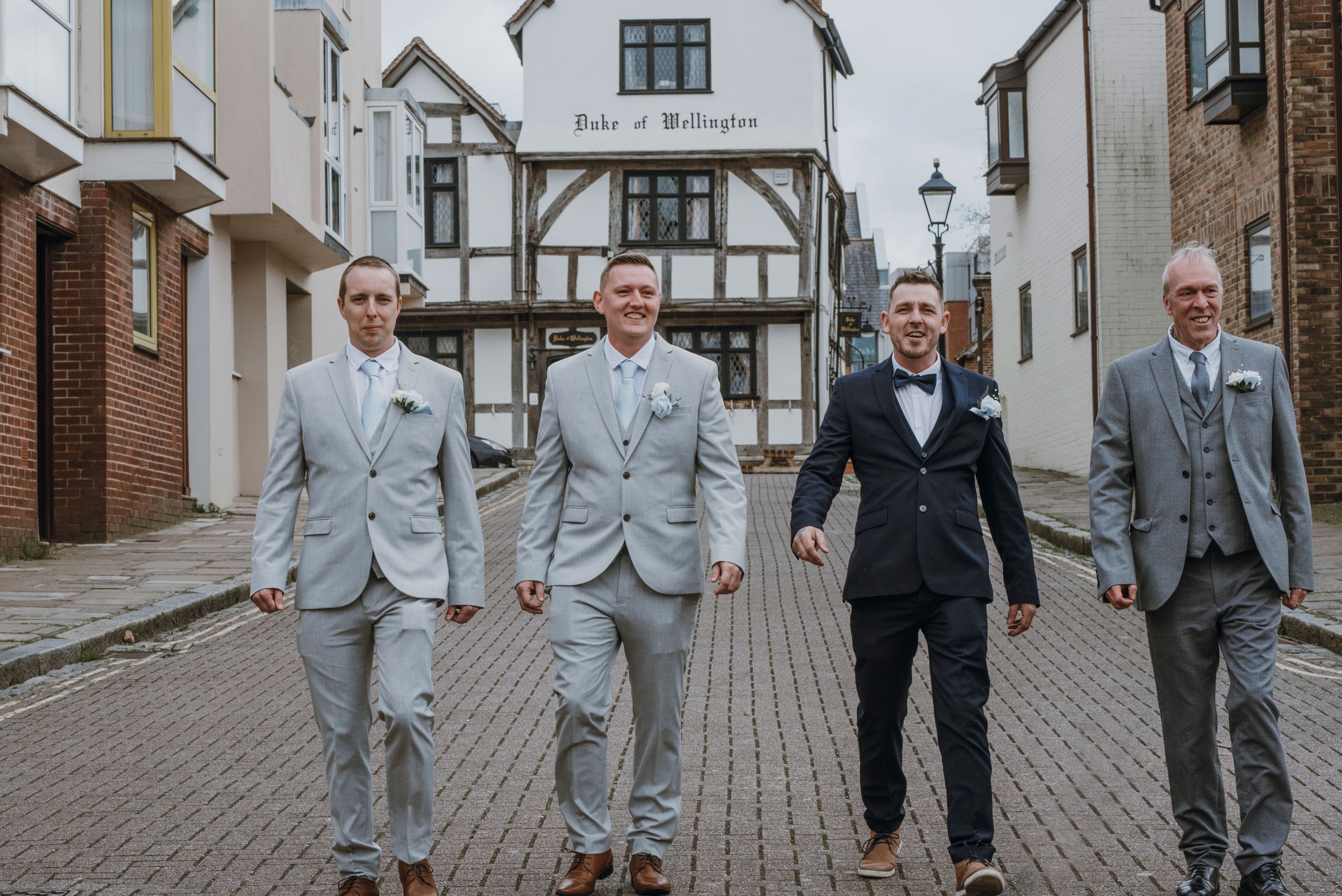 Weddings - Phillips Photography