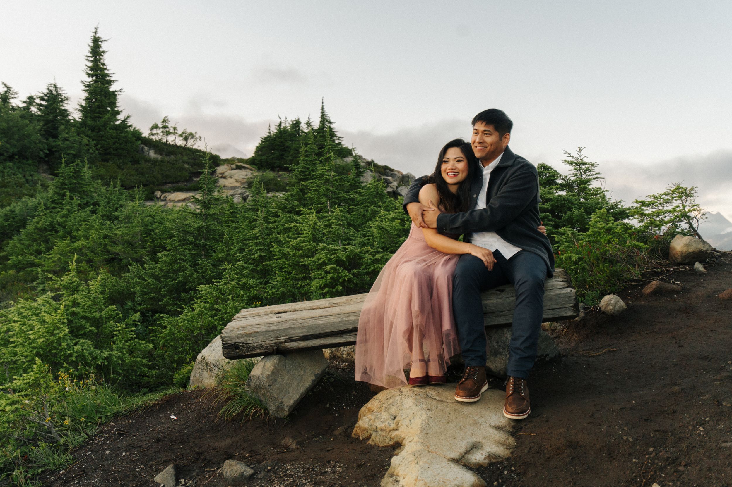 A Stunning Engagement at Artist Point: Ron and Rodelyn’s Epic Adventure