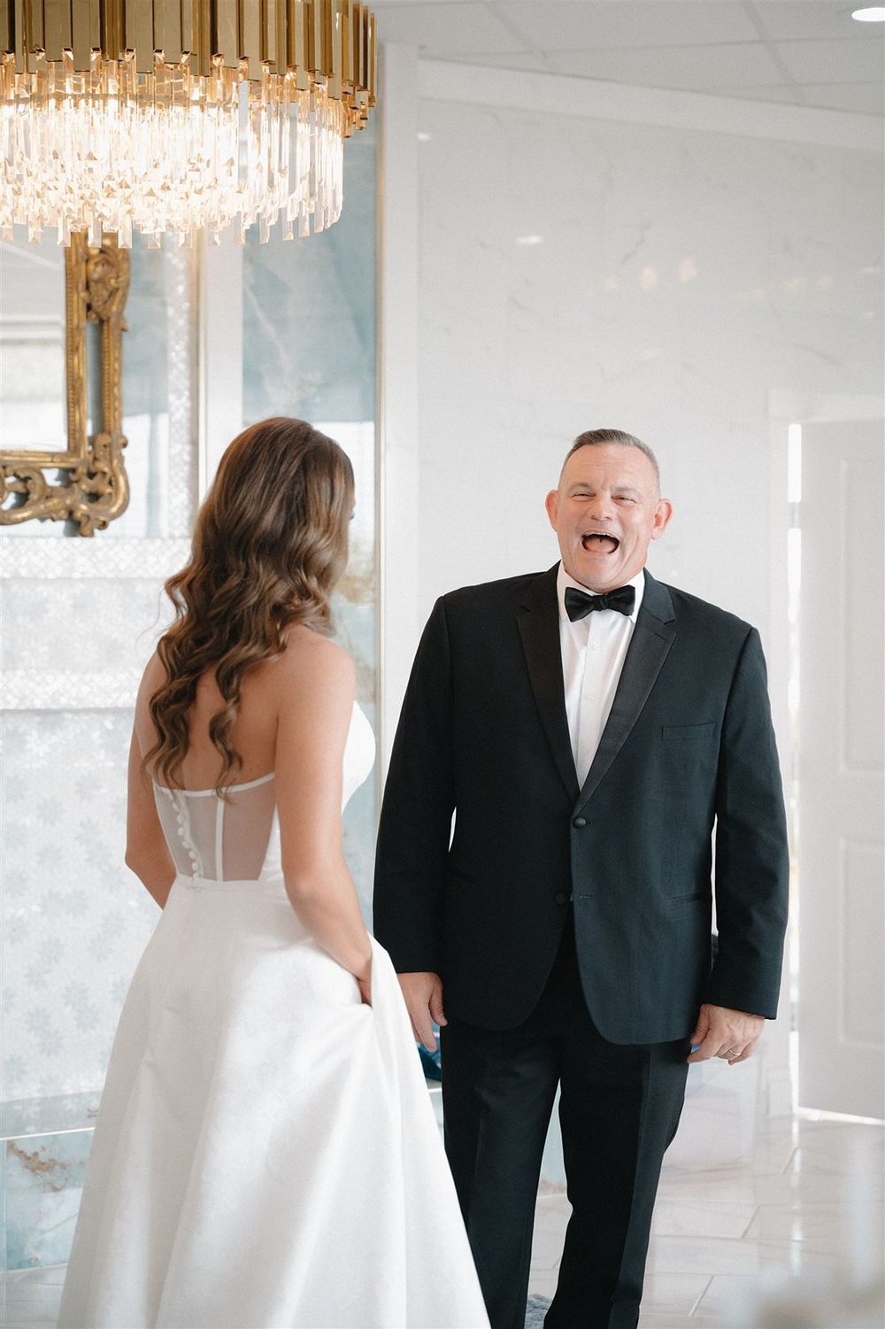 A Lake Conroe Wedding: Capturing Love at a Stunning Venue