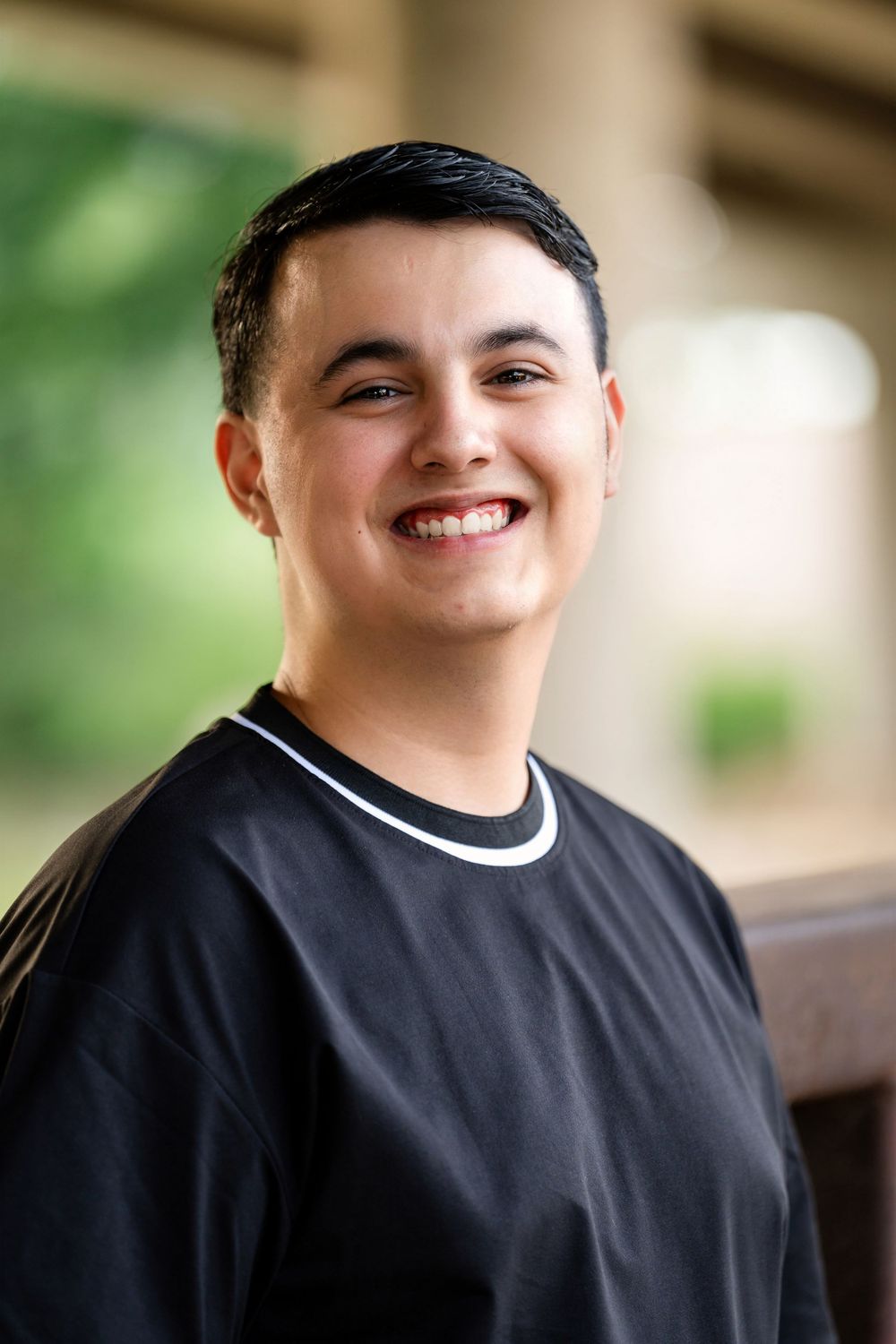 Vince | Senior Portraits - The Vinyl Lens