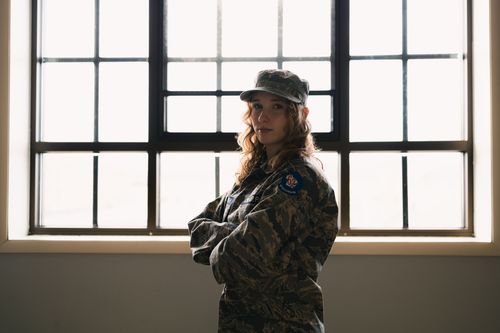 Graduation Session in the Studio - Little Dragan Photography