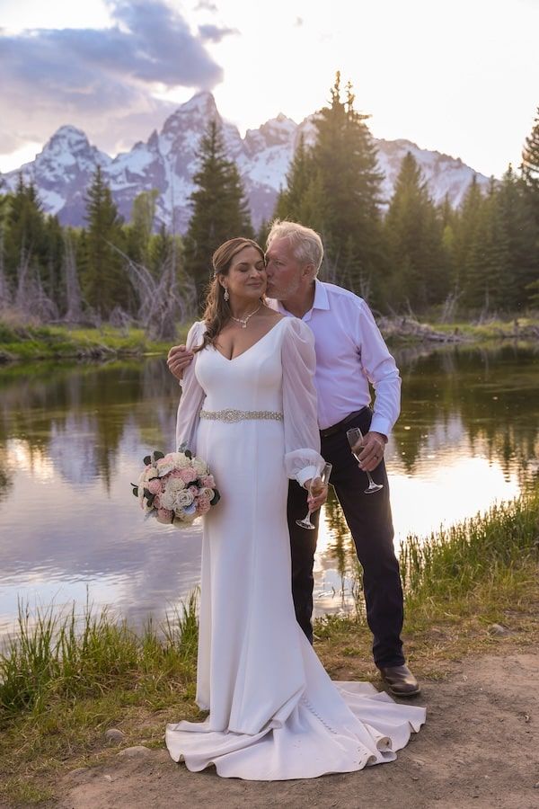 Wyoming Elopement Photographer