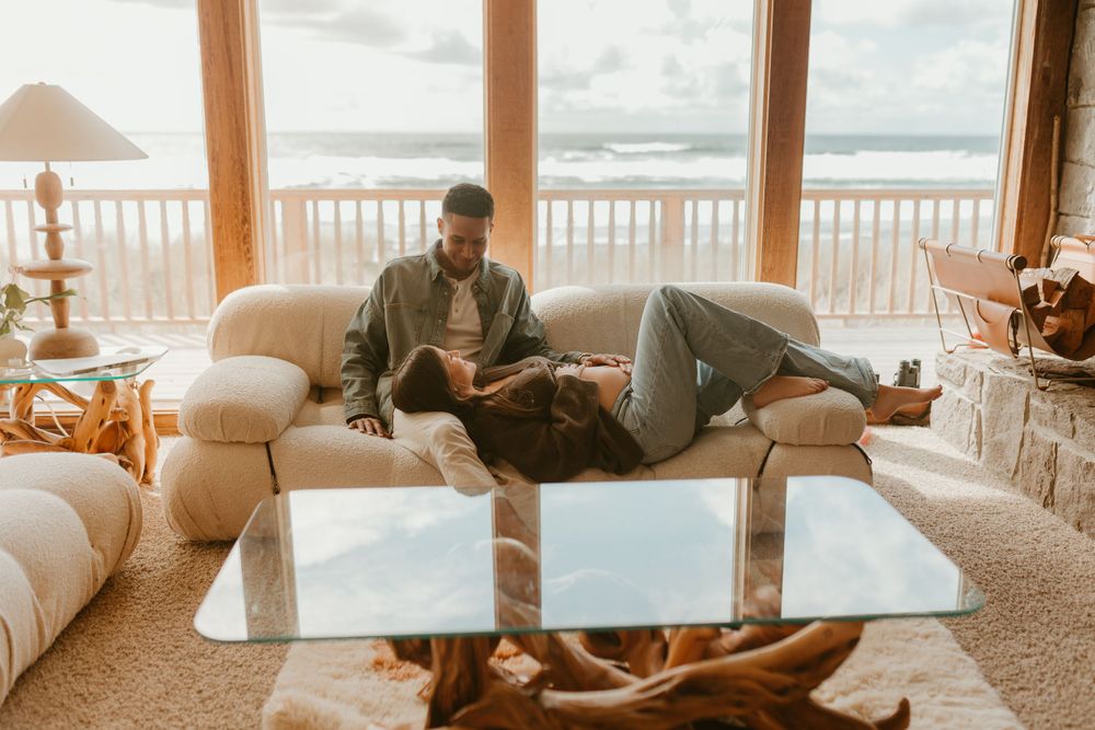 Maternity Photography on the Oregon Coast - Haley - Sky & Kai Photography