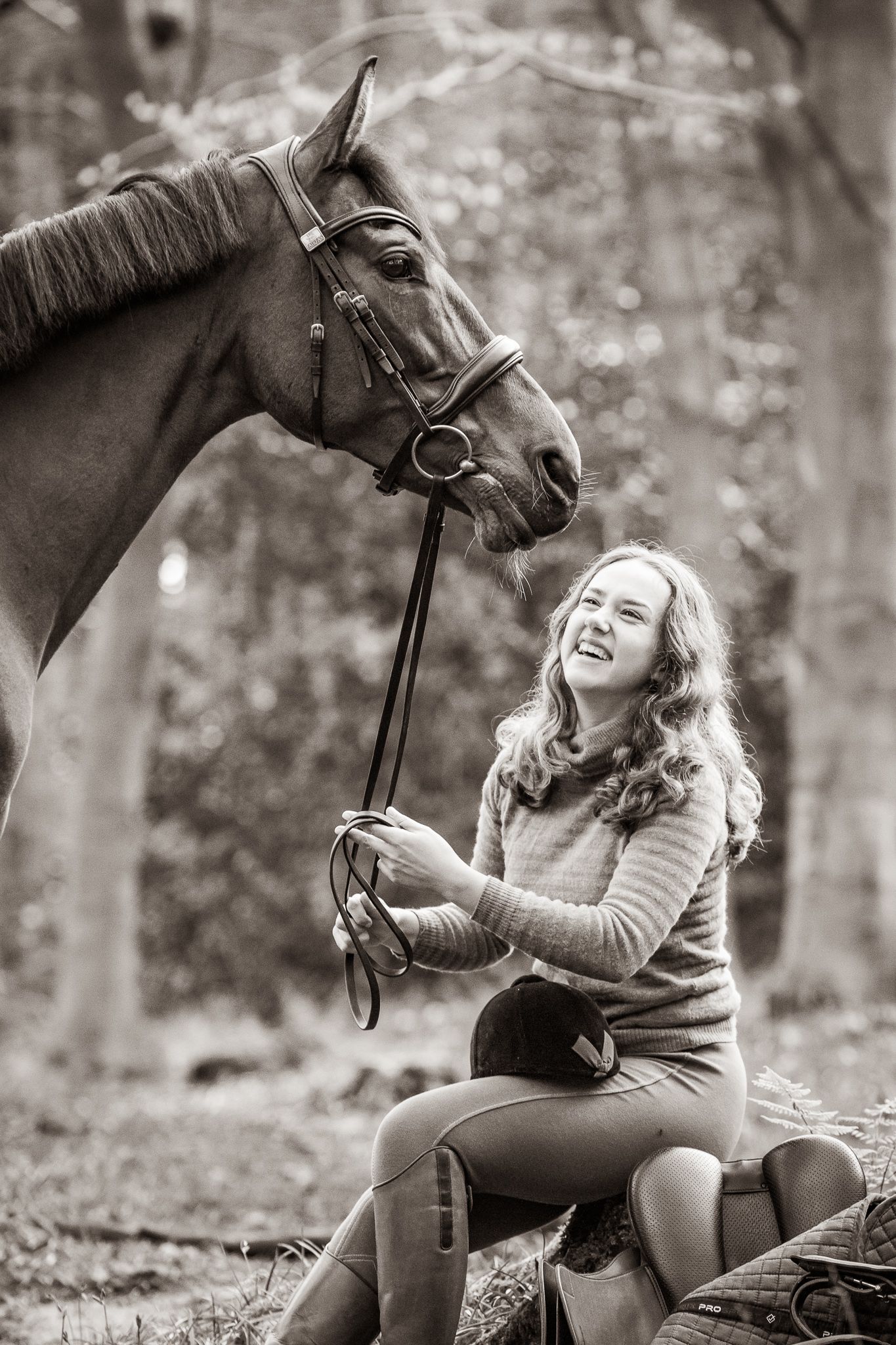 Poppy & Tarka - Imogen Moon ABIPP - Equine & Dog Photographer In Derbyshire