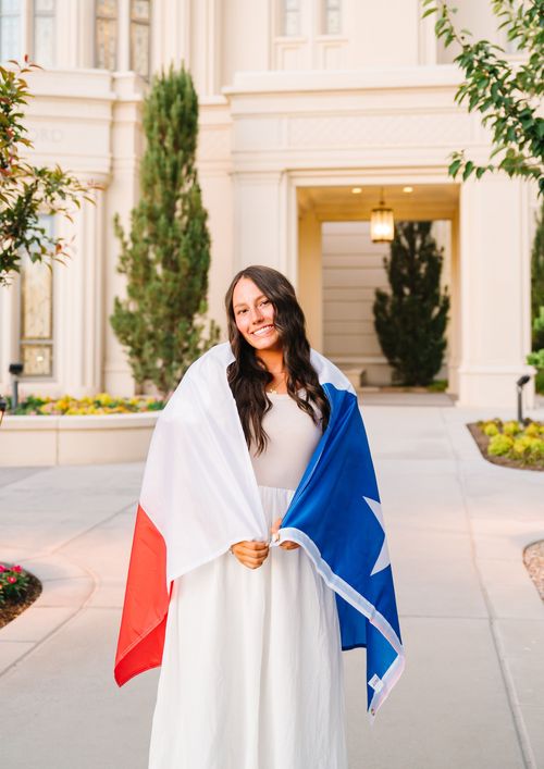 Alivia missionary Session- Payson utah - Aubrey Jones Photo