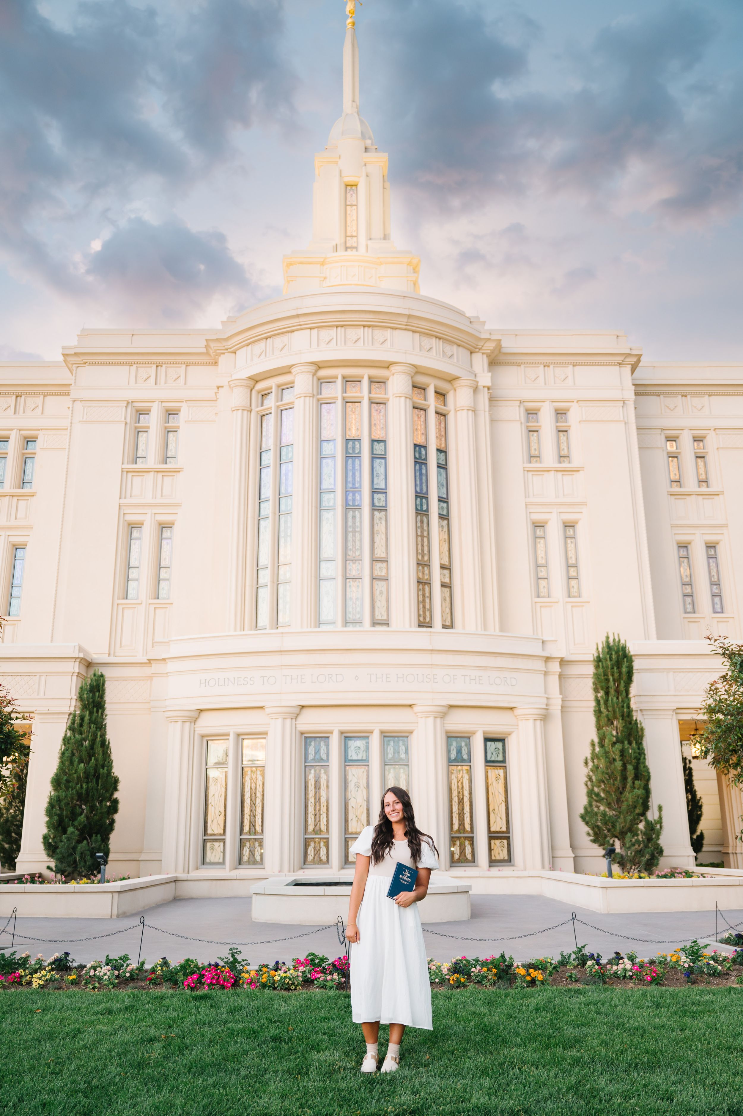 Alivia missionary Session- Payson utah - Aubrey Jones Photo