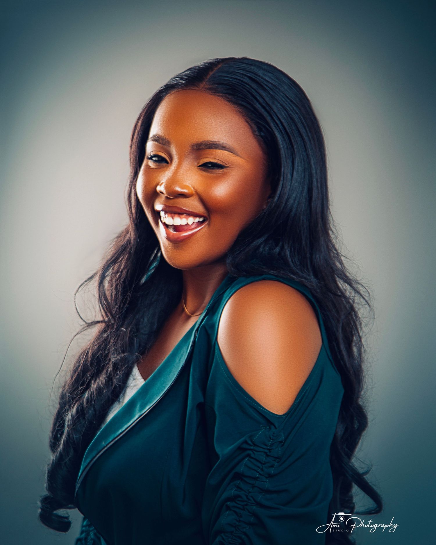 AMI PHOTOGRAPHY STUDIO