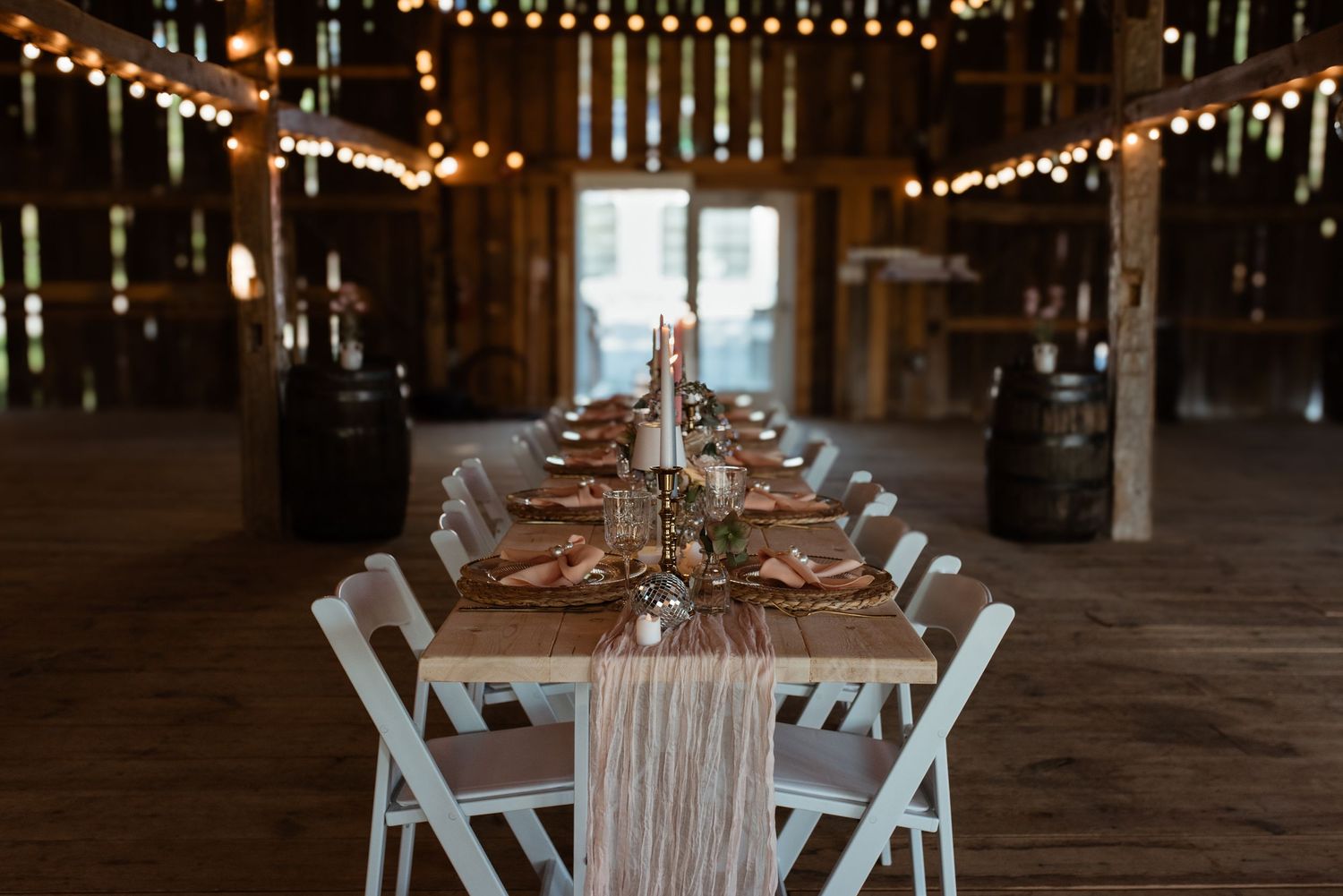 Weddings - Black Saddle Barn
